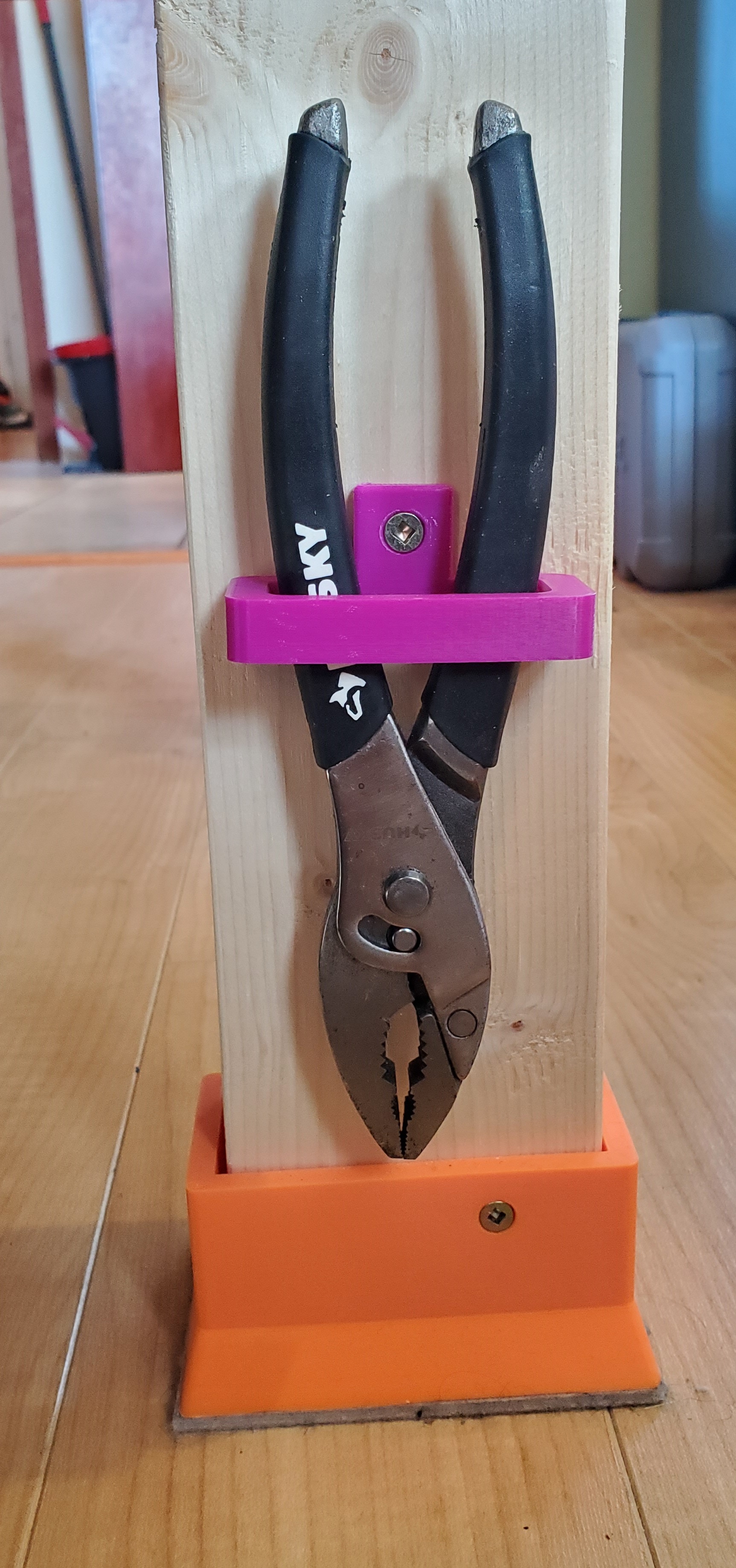 Plier Holder by Turtle_Dude | Download free STL model | Printables.com