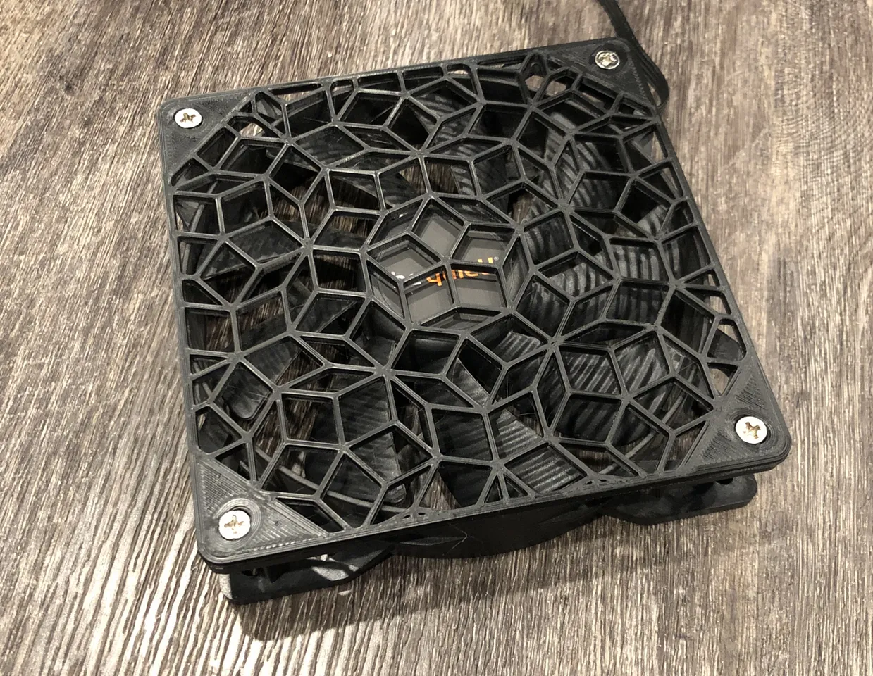 Penrose Fan Grill 120mm by hobbes409 | Download free STL model ...