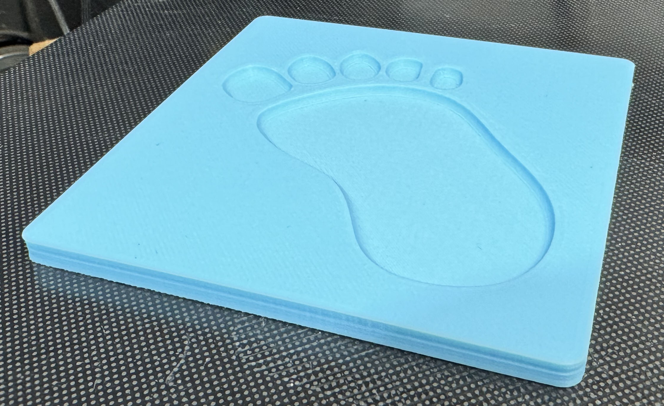 Sasquatch Footprint Coaster by Grossmiller | Download free STL model ...