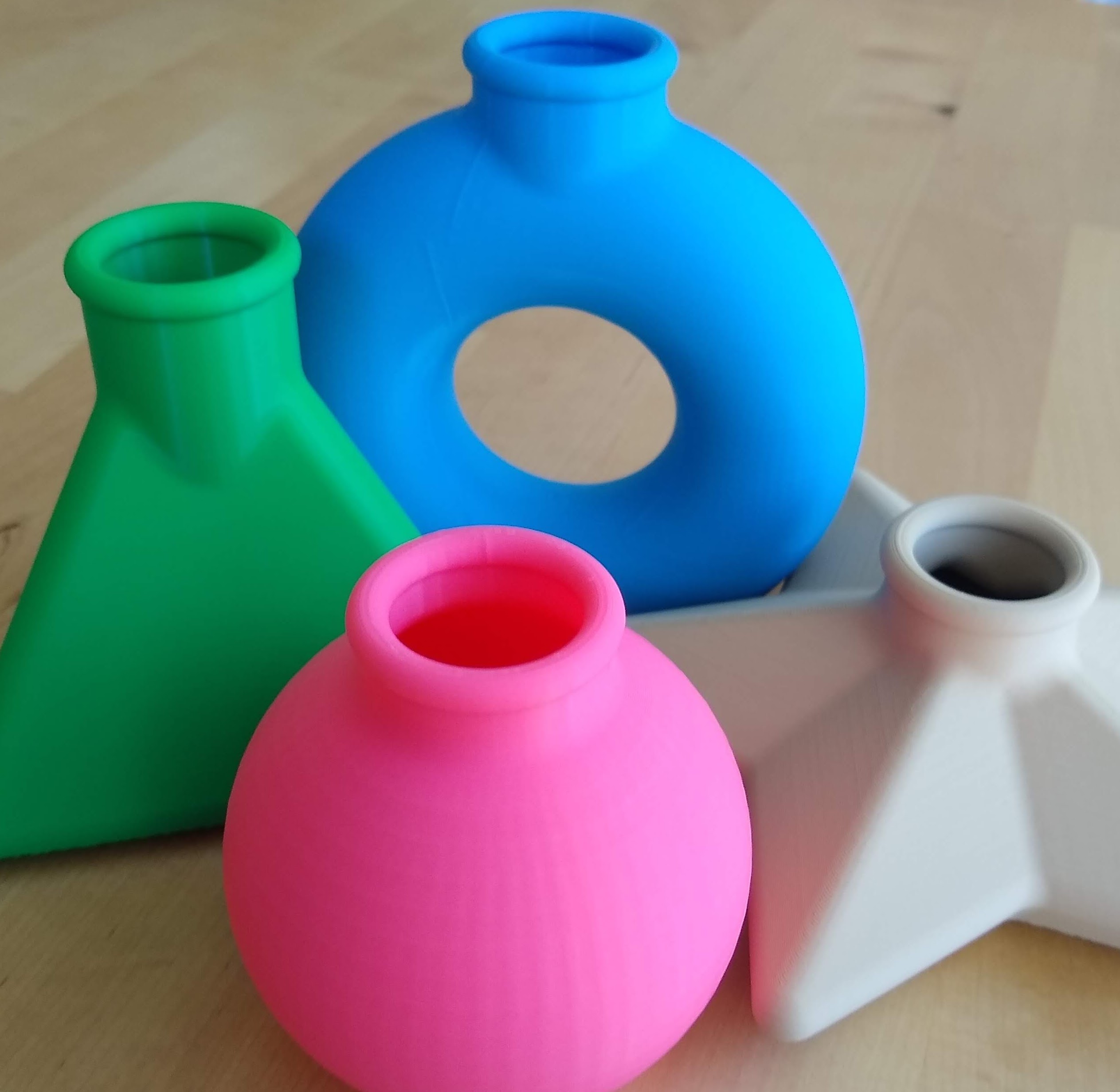Surprisingly Stackable Set of 6 Support-Free "Potion" Bottles for ...