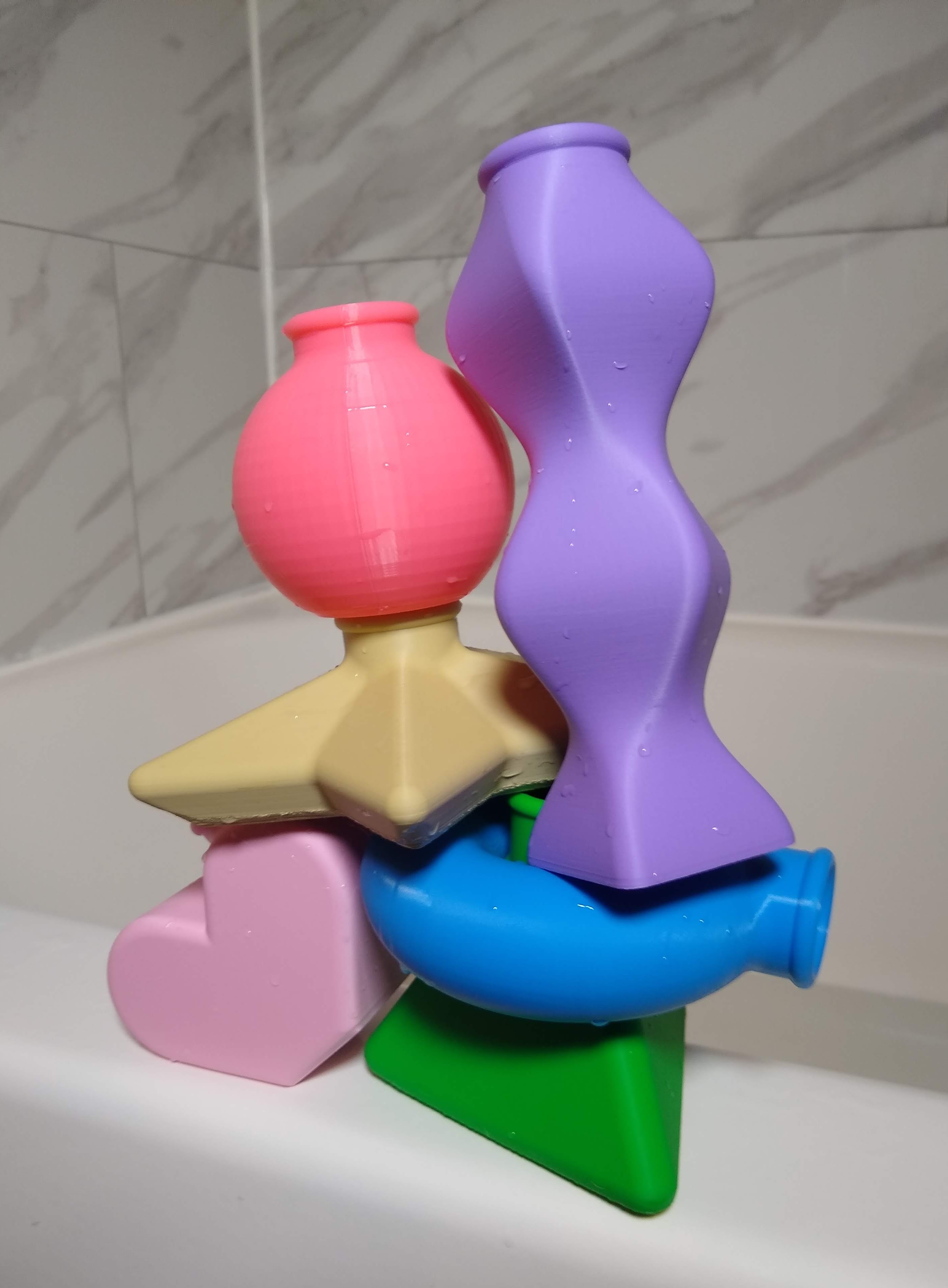 Surprisingly Stackable Set of 6 Support-Free "Potion" Bottles for ...