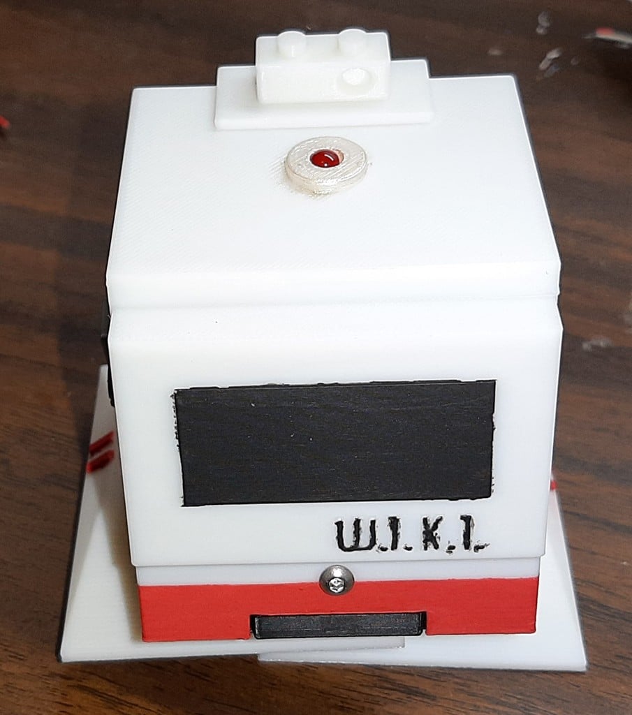 Walking WIKI Robot From Jason of Star Command Season 2 by Rick100 ...