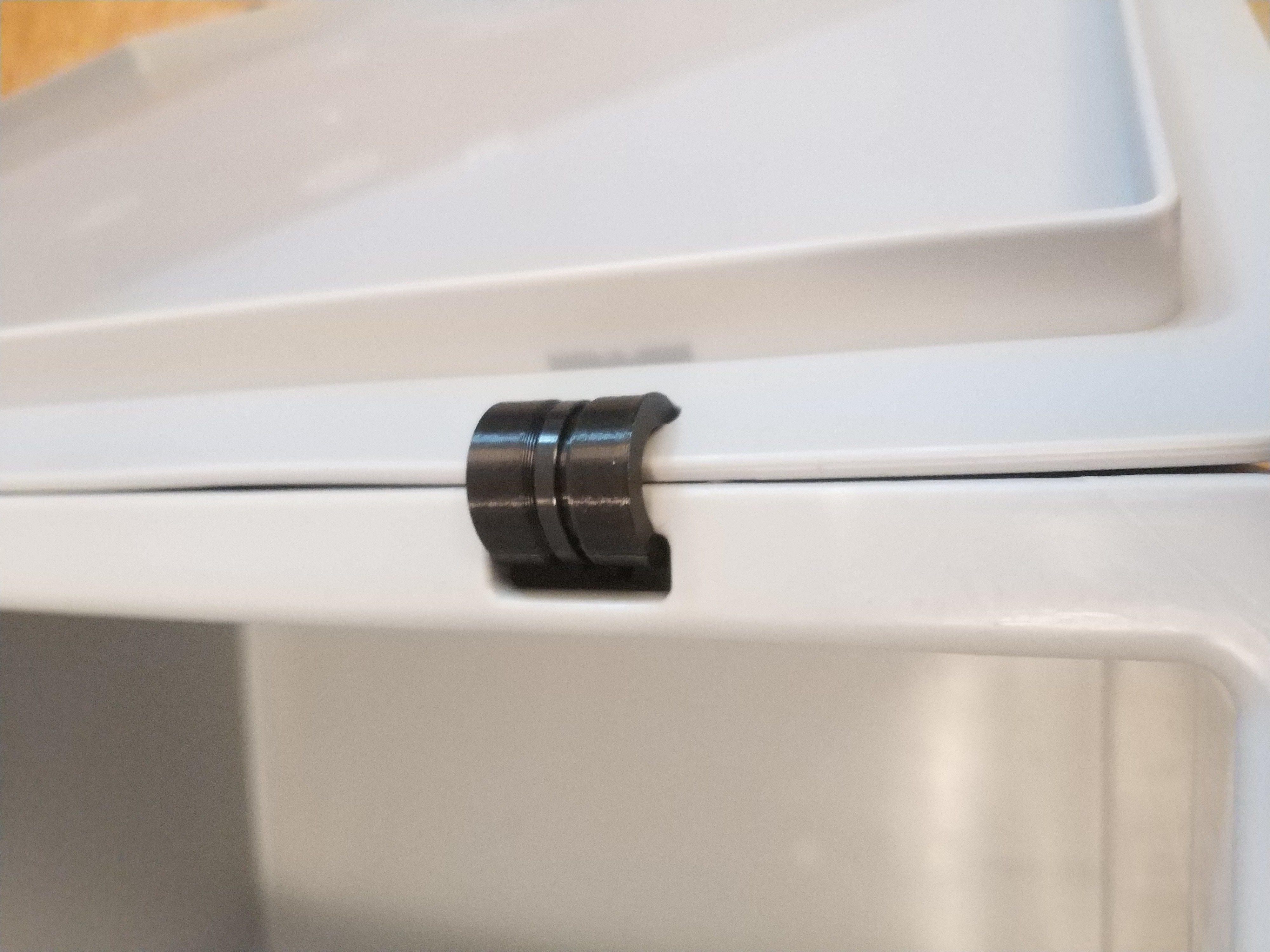 Eurobox hinge (box lid connector) by werk.6011 | Download free STL ...