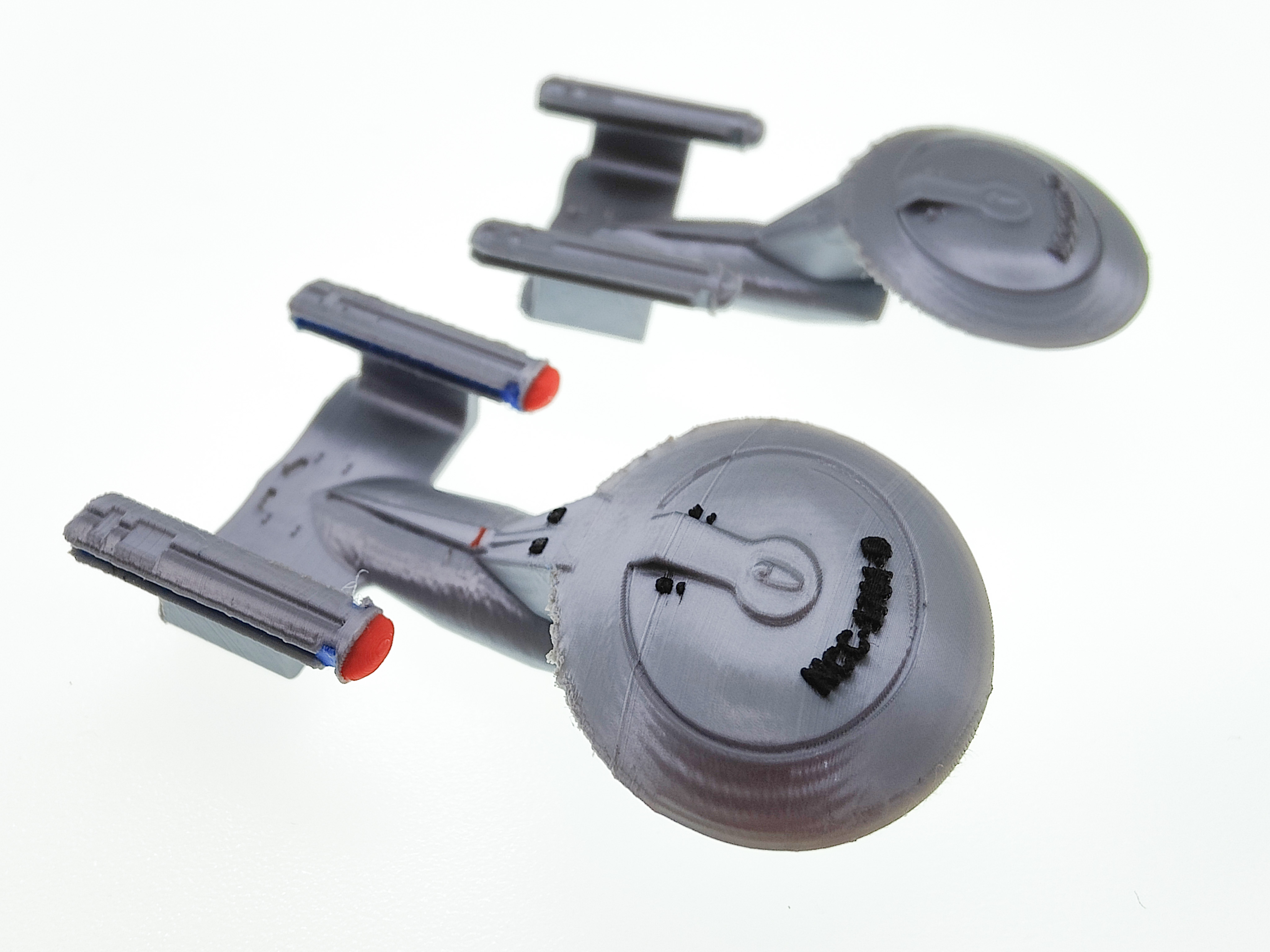 Tiny USS Enterprise (NCC-1701-D) Galaxy-class starship von Jinivus 3D ...