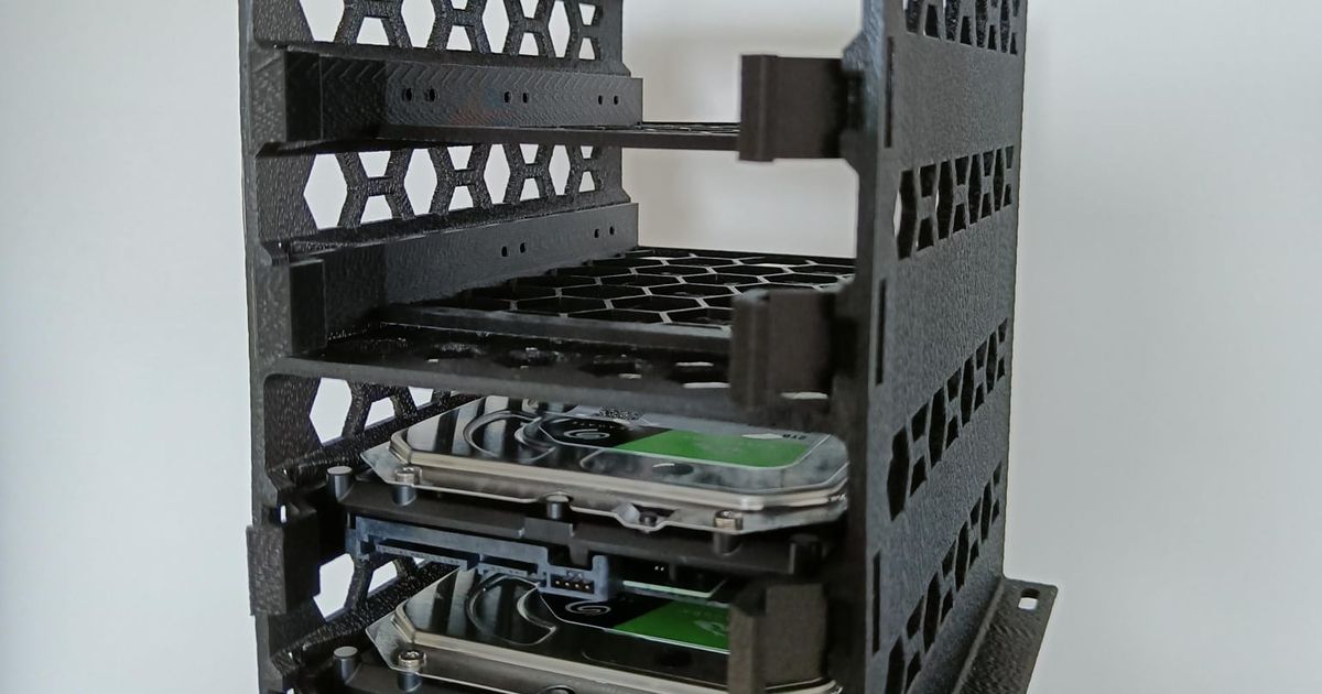4 Bay 3.5" HDD Cage by JuicyLegend | Download free STL model ...