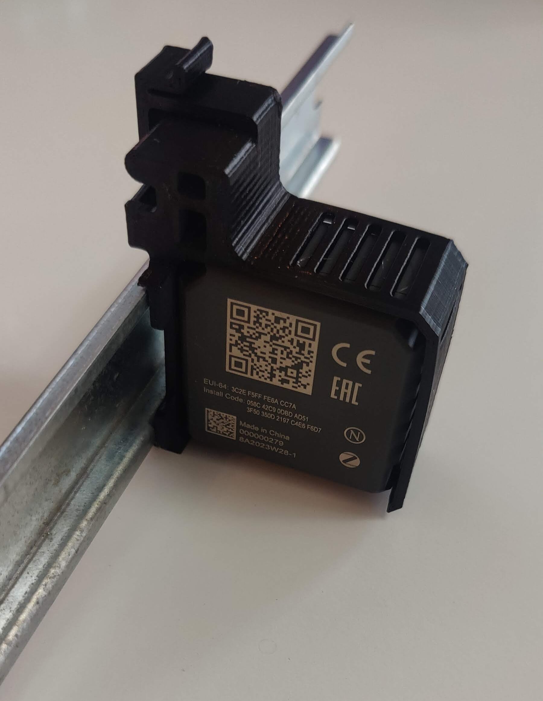 DIN rail mount for Schneider Wiser switch and dimmer modules par ...