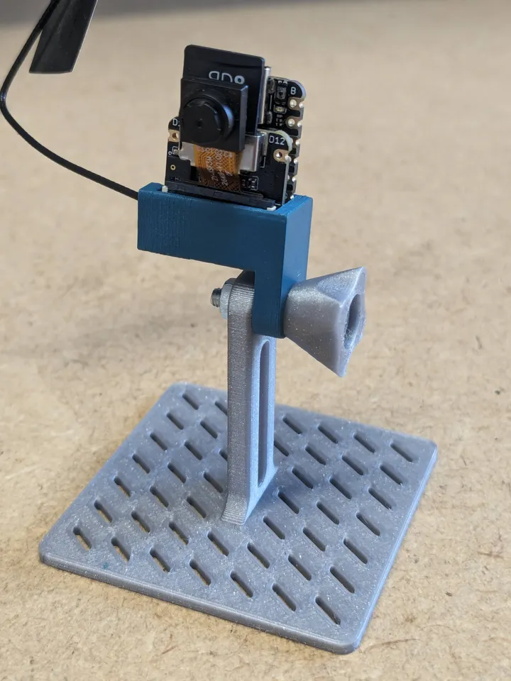 Seeedstudio XIAO Sense Stand (ESP32-S3) by pixelEDI | Download free STL ...