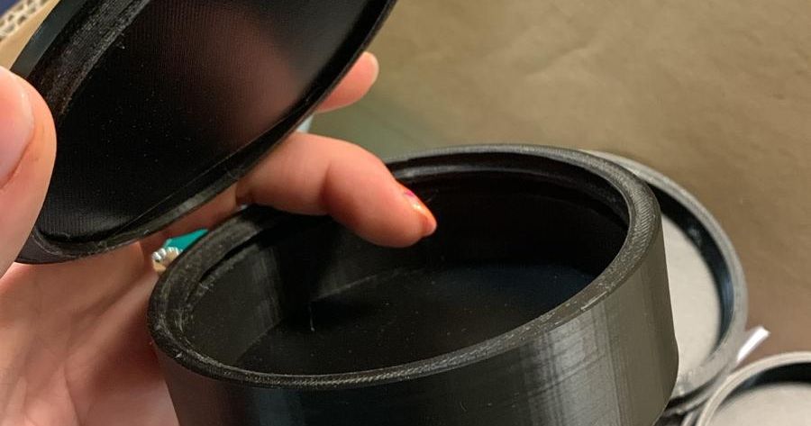 Round case with thread cup by Sznetwork.systems | Download free STL ...