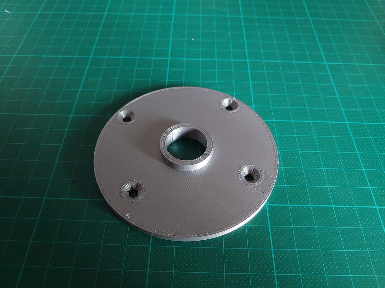 Guide bushing for Makita RT0700C by Simon Theys | Download free STL ...