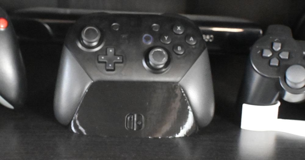 Minimalistic Switch Pro Controller Stand w/ Logo by DAtkins | Download ...