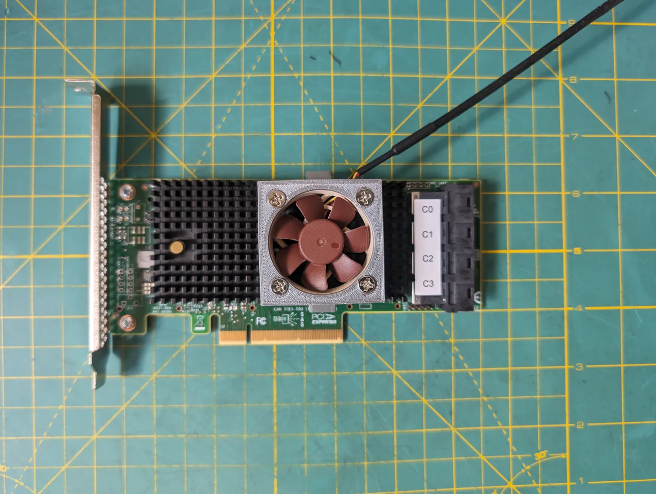 LSI 9400-16i Noctua NF-A4x10 Fan Shroud by handro | Download free STL ...