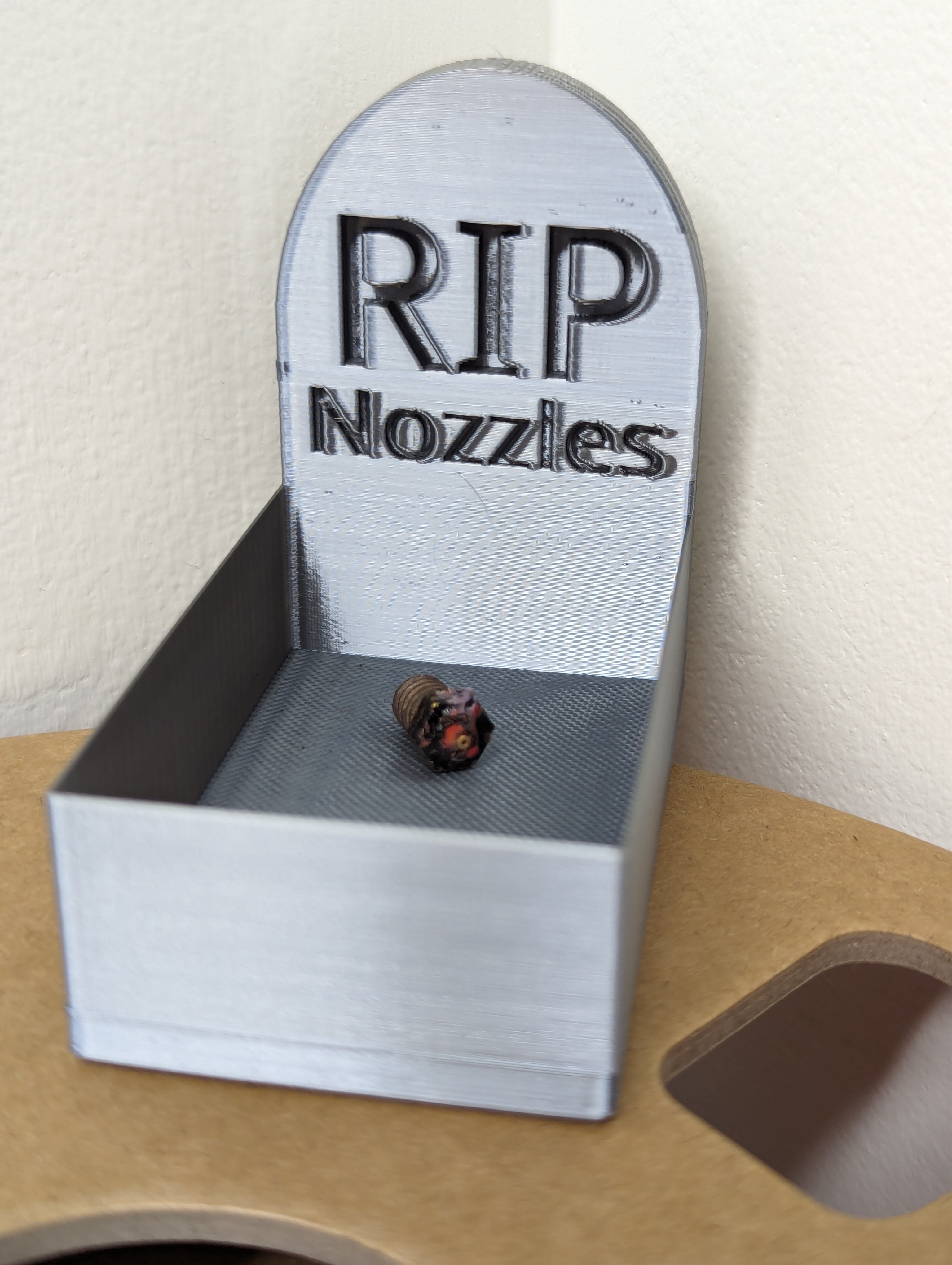 Used Nozzle Graveyard by LandoRi | Download free STL model | Printables.com