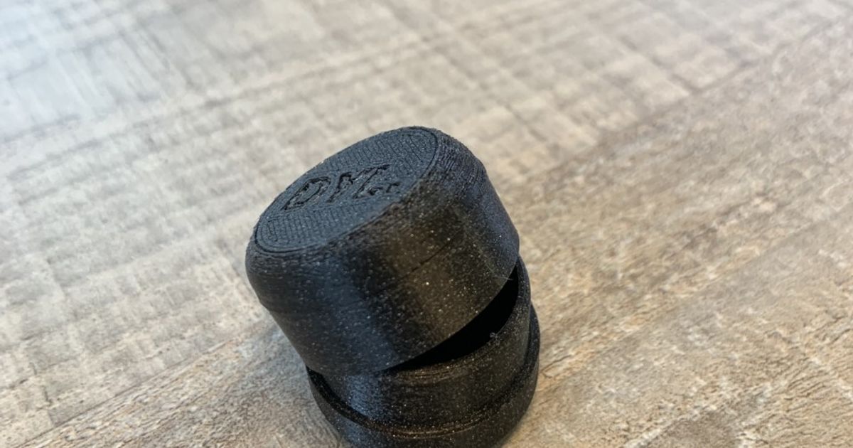 Small tiny box by Dylan Klaver | Download free STL model | Printables.com