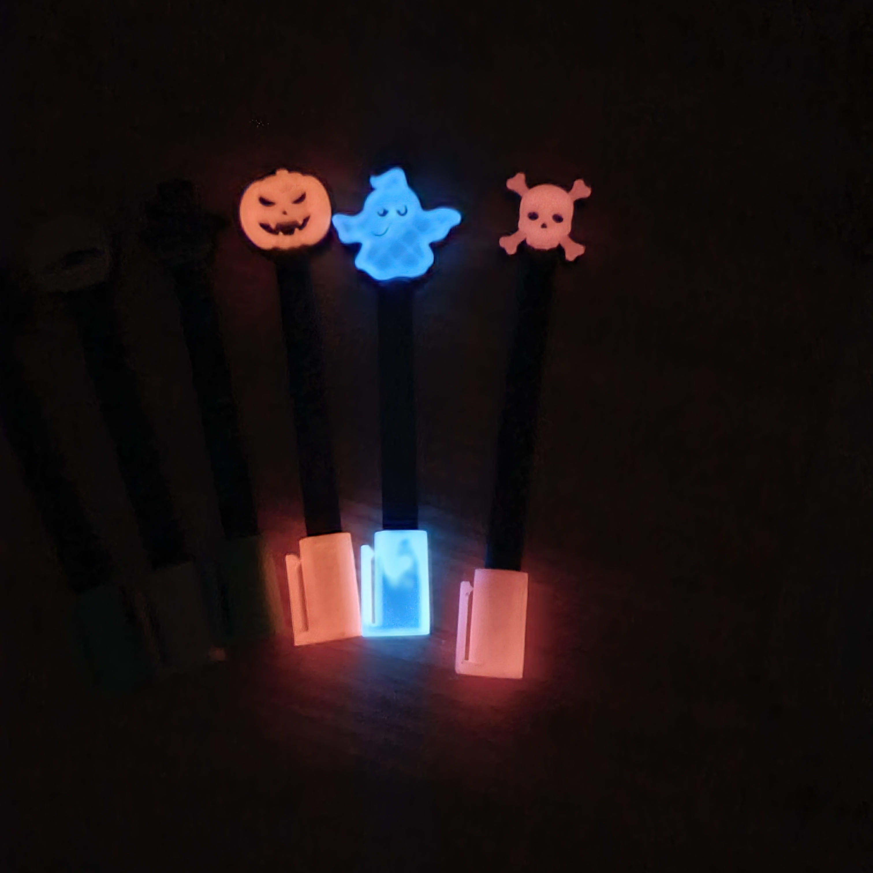 Halloween themed pen by BrightBox | Printables Store