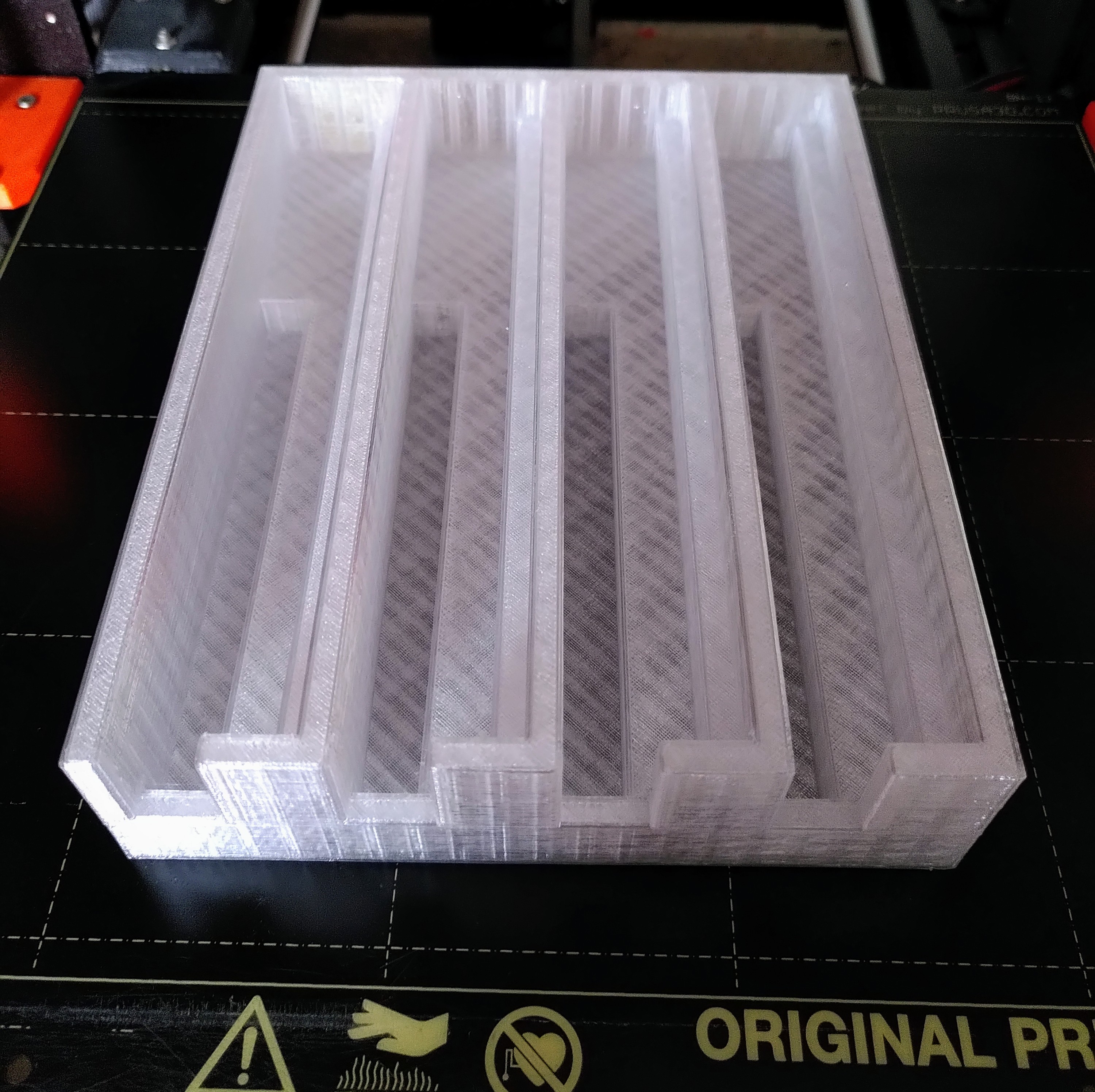 6x HDD / SSD (or 4x) universal holder (2.5 + 3.5) by LittleJoeMuc ...