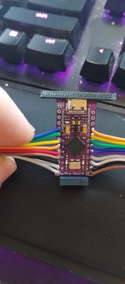 Arduino Pro Micro Clip Mount by QTheEngineer | Download free STL model ...