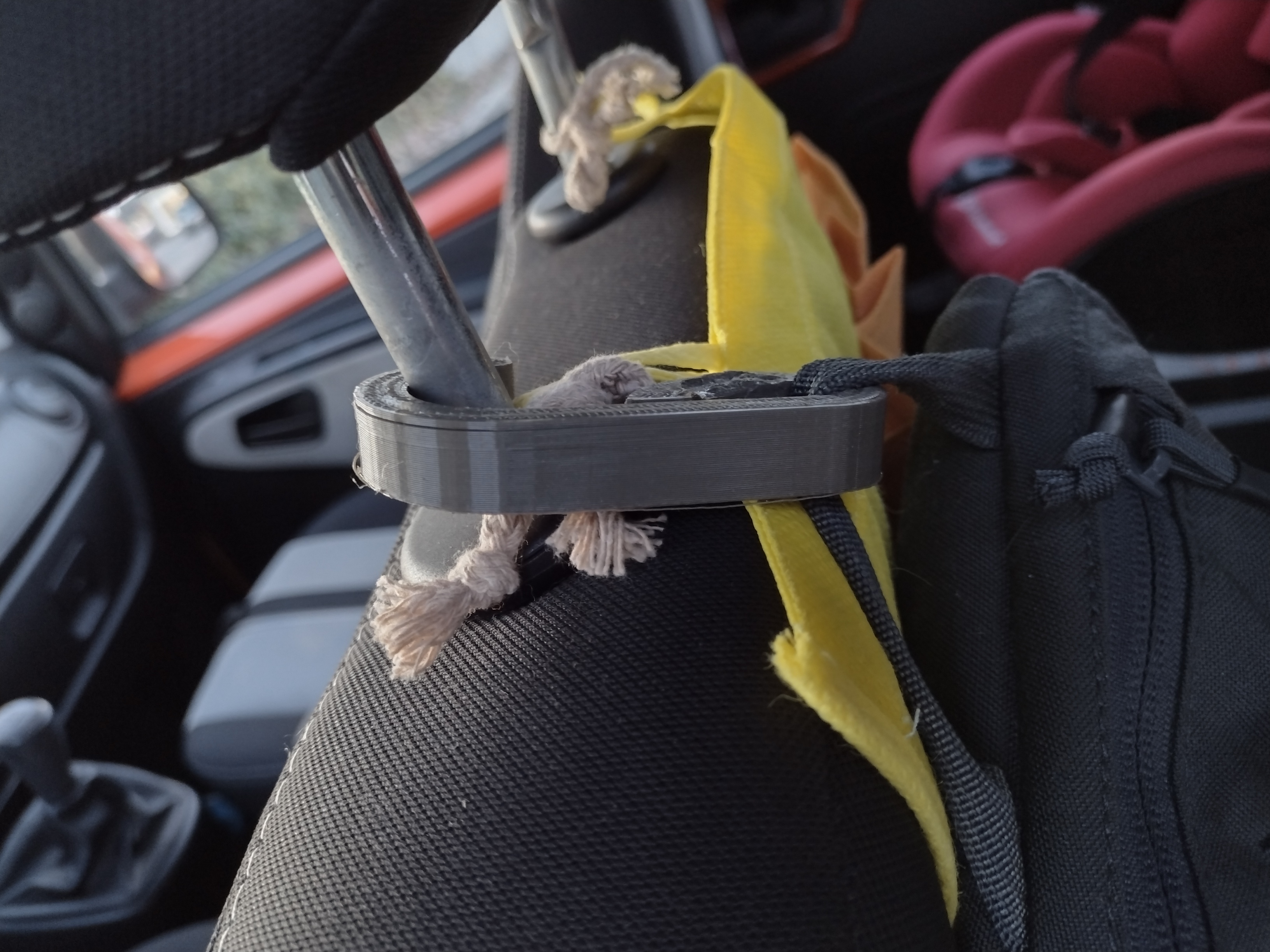 backpack hook sleek, but sturdy design by Sigmark | Download free STL ...