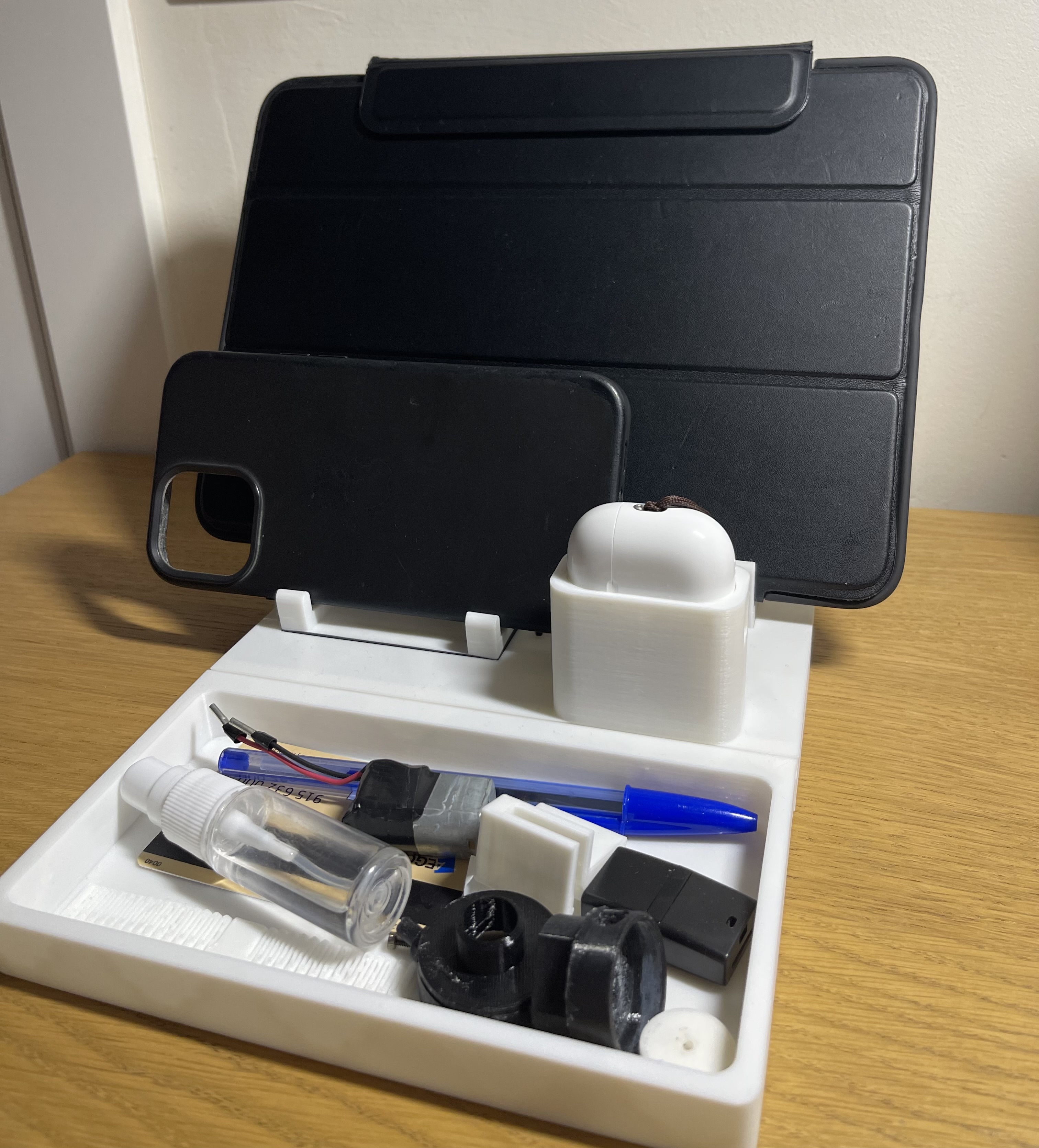 EDC Desk Tray for Airpods Iphone and Ipad by andrew mann | Download ...