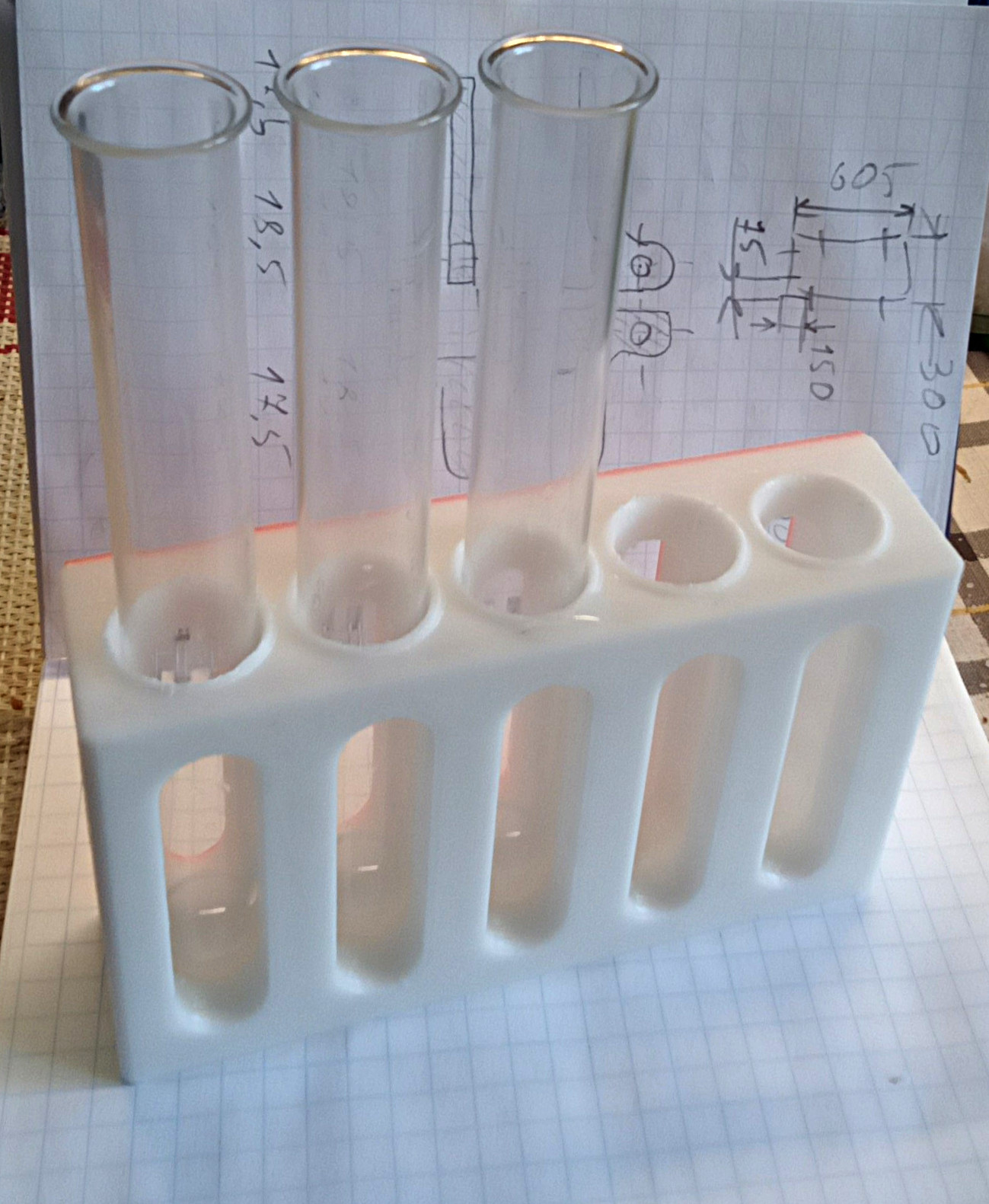 Test Tube Stand (parametric, OpenSCAD) by Temara | Download free STL ...