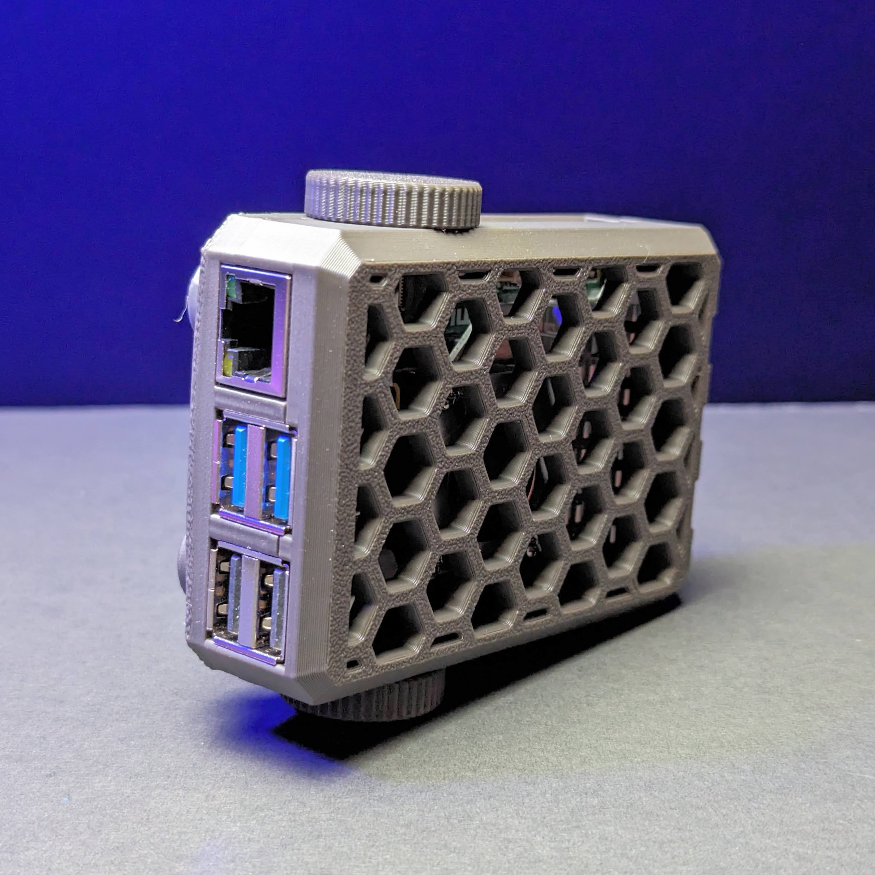 Raspberry Pi 5 Clamshell Case by Clockspring | Printables Store