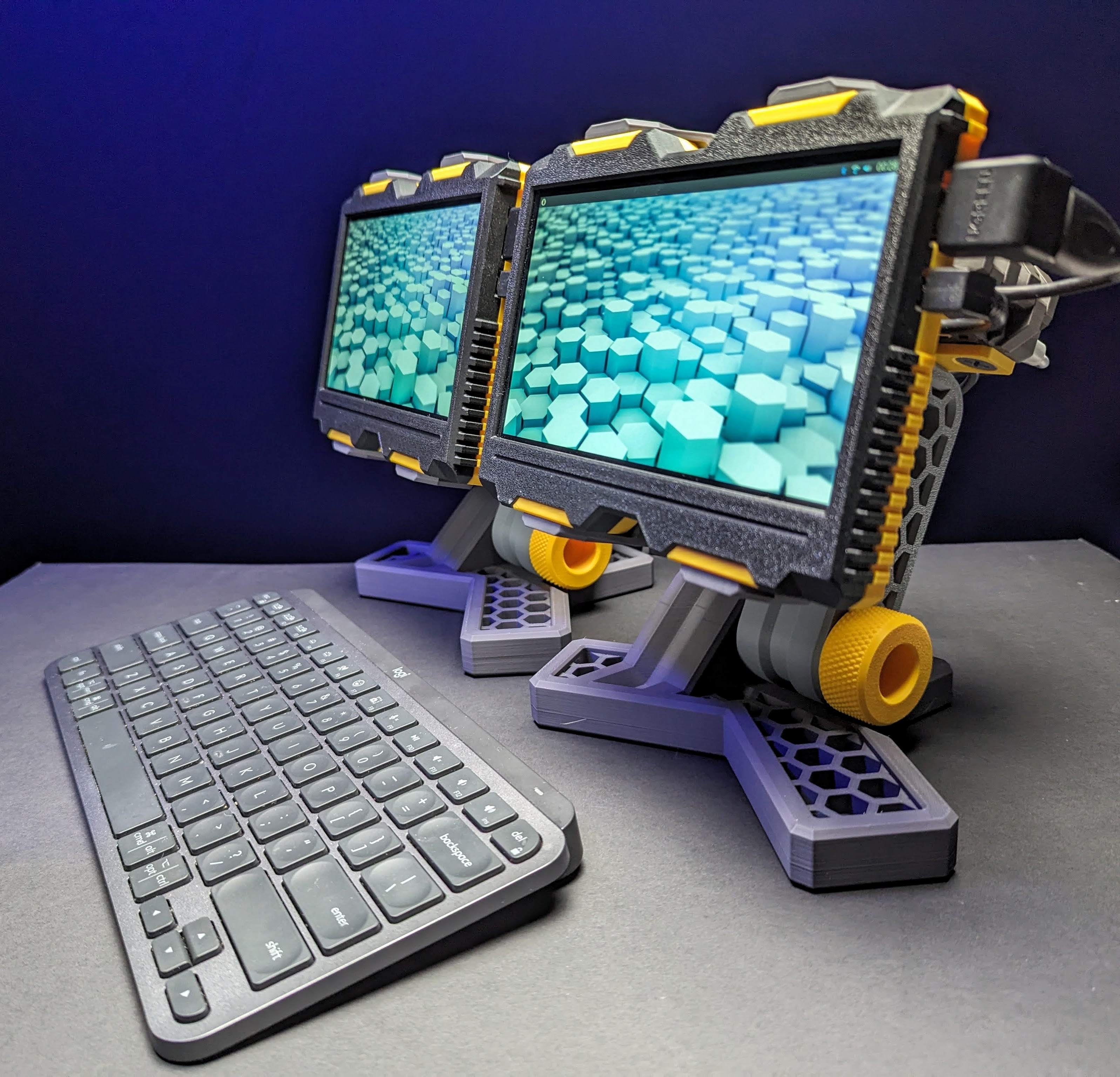 Raspberry Pi 5 Multiscreen Assembly by Clockspring | Printables Store