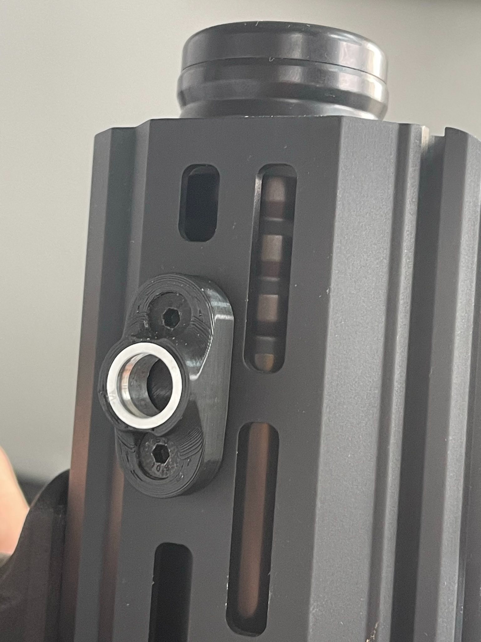 MLOK QD Sling Swivel Mount by KN16 | Download free STL model ...