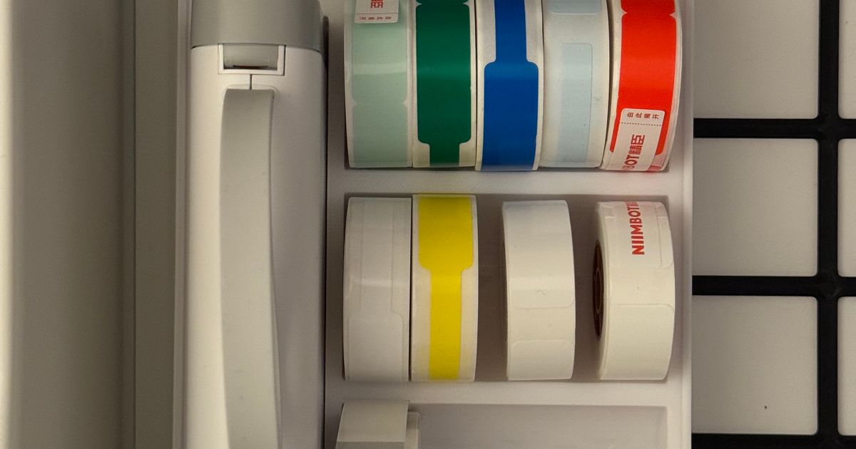 Gridfinity Niimbot D11 + Labels by palmenmichiel | Download free STL ...