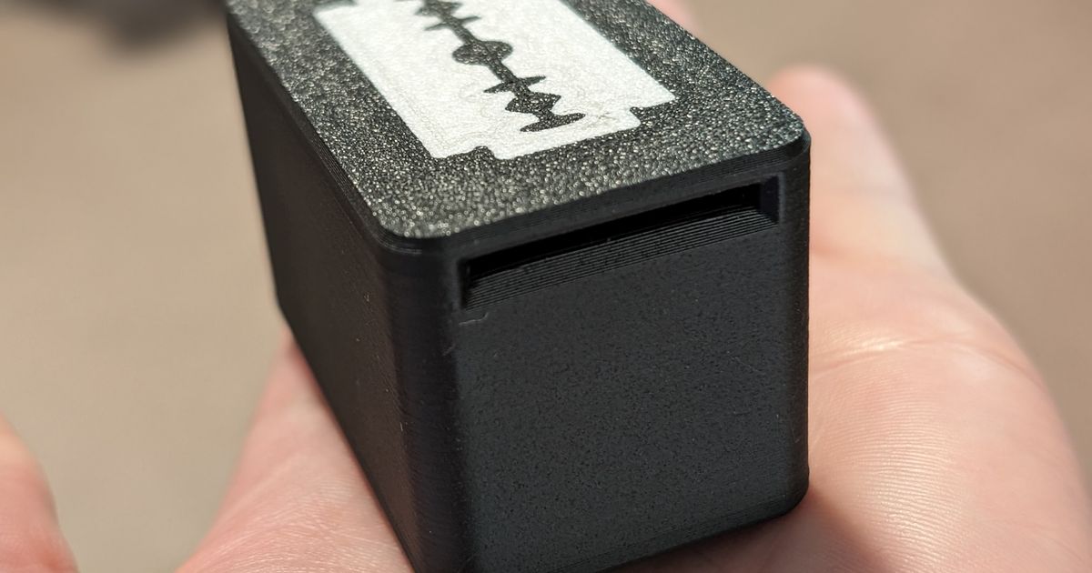 Safety Razor Blades Sharps Disposal Box by Noktious | Download free STL ...