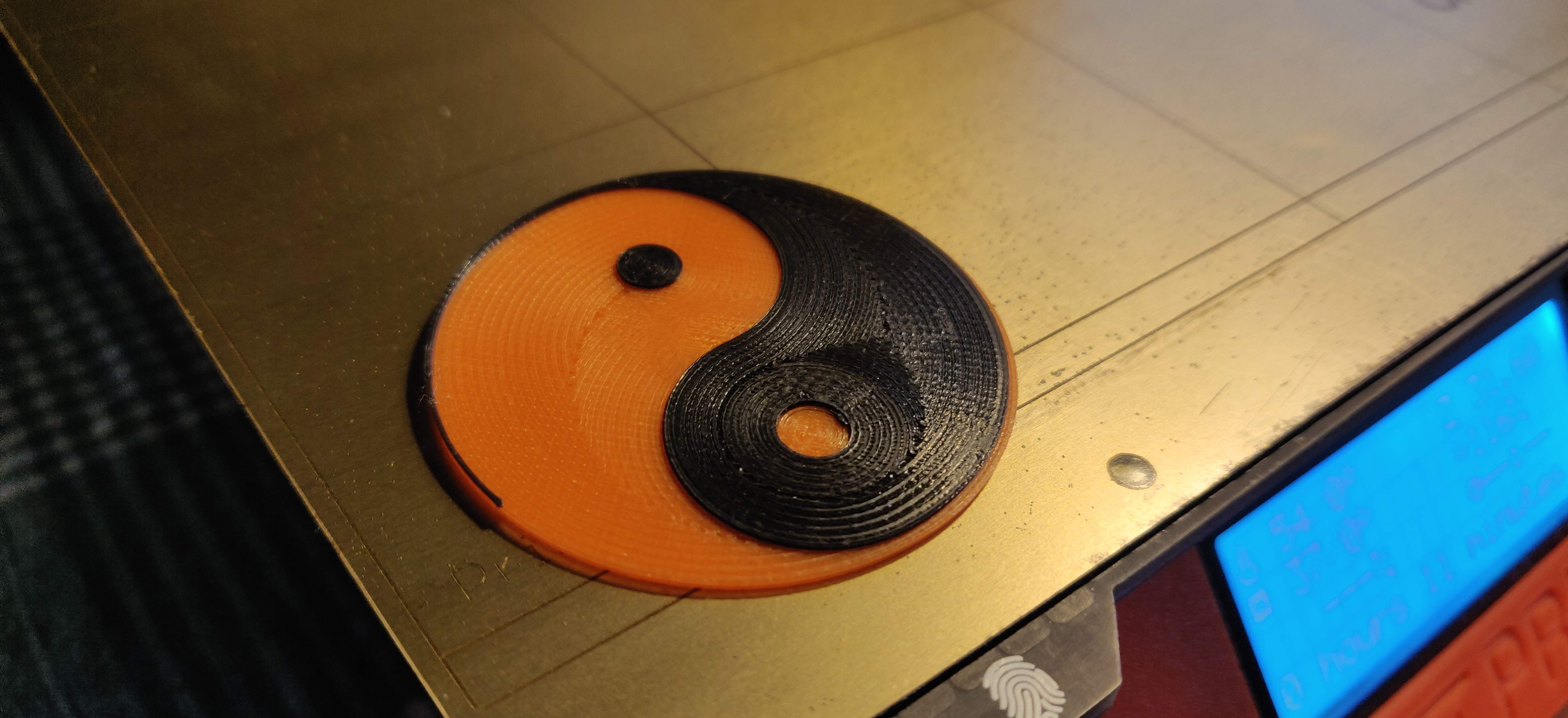 Another Extruder Spin Indicator - Yin-Yang by Mich | Download free STL ...