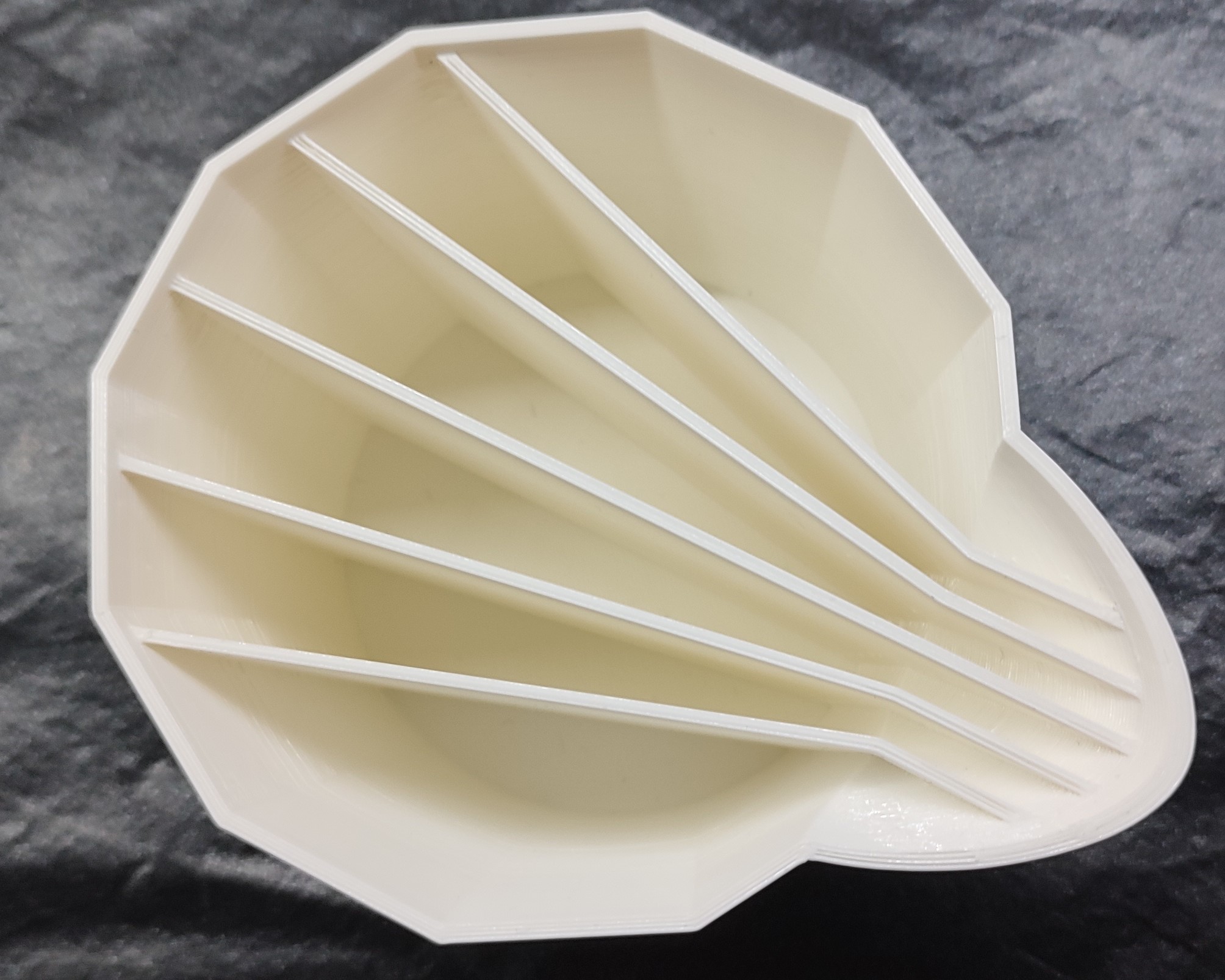 Dělený kelímek na Pouring techniku 6/4/3/2. Acrylic pouring cup by Dr ...