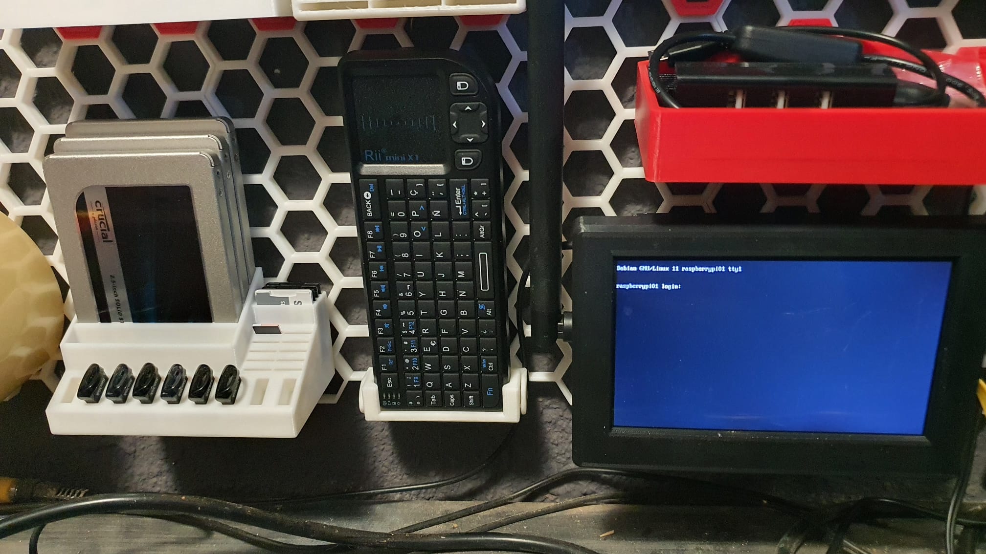 Rii X1 Mini Keyboard Holder for HSW by F. Javier Lancharro Ramiro ...