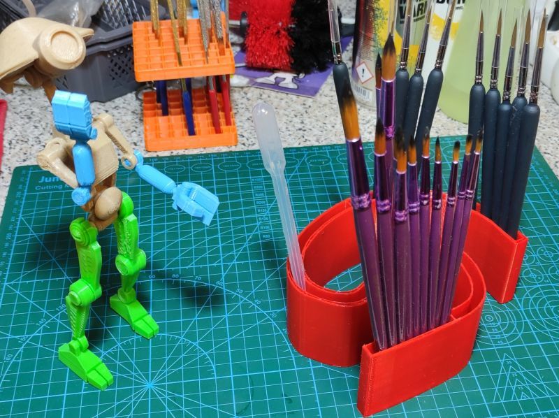 Brush Holder by ippe | Download free STL model | Printables.com