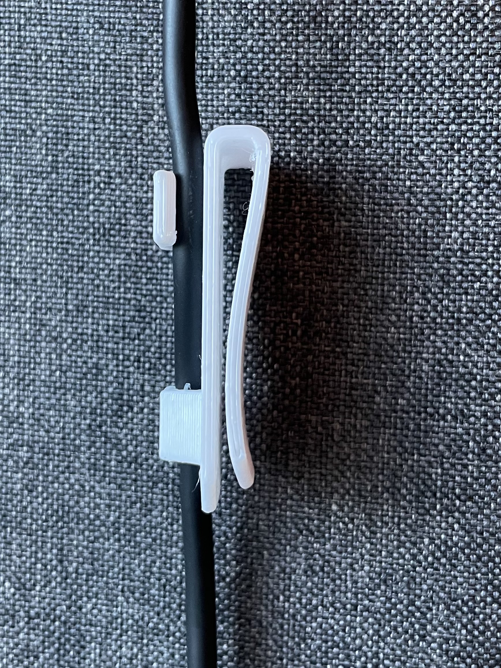 Cable Belt Clip for PSVR2 or other VR headsets by Daniel | Download ...