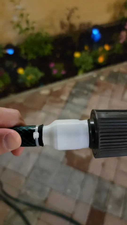 half inch to 1 inch quick hose connector adaptor by Aseel | Download ...