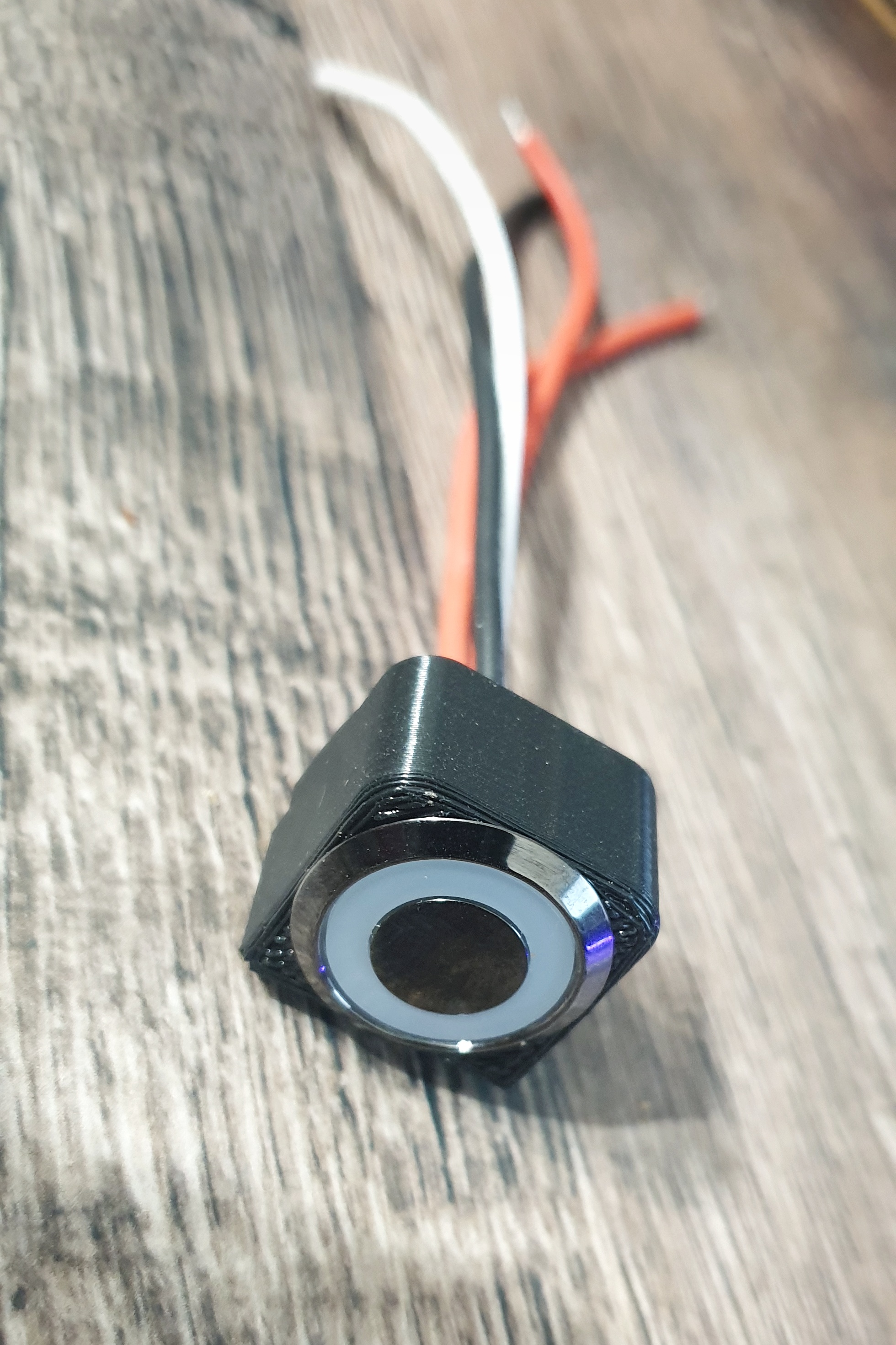 Bambu Labs Carbon X1 Top Glass Riser - Dimmer Button add-on. by Kenneth ...