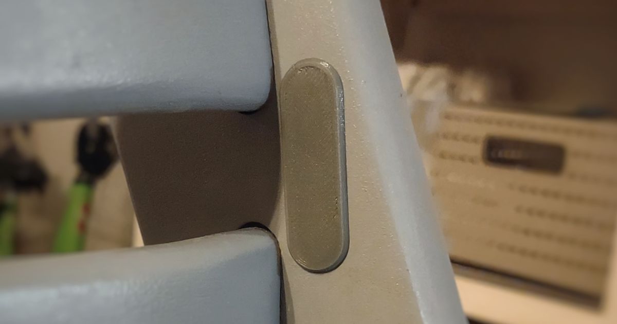 Stokke Tripp Trapp Chair (Old Version) Safety Bar Cap Snap-In Remix by ...