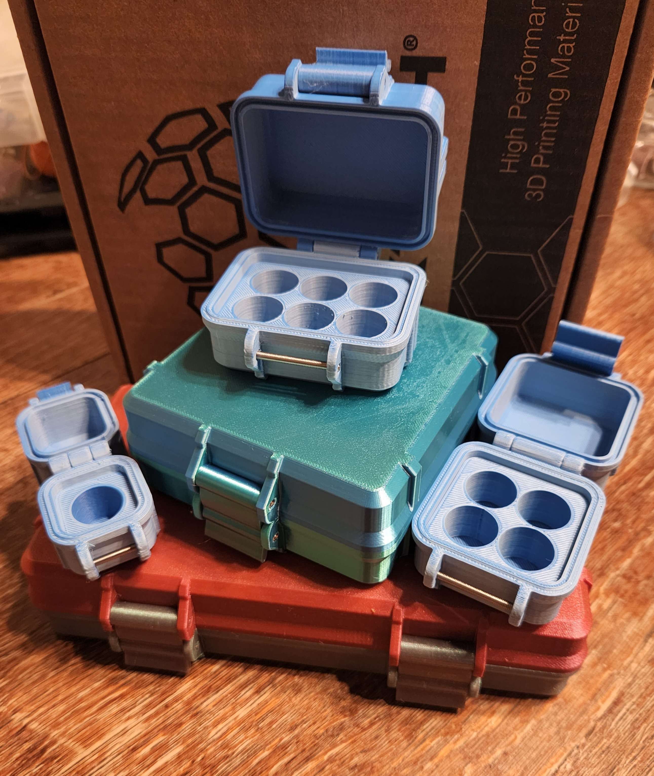 Parametric Rugged Box for 3ml Vials by MB32 | Download free STL model ...