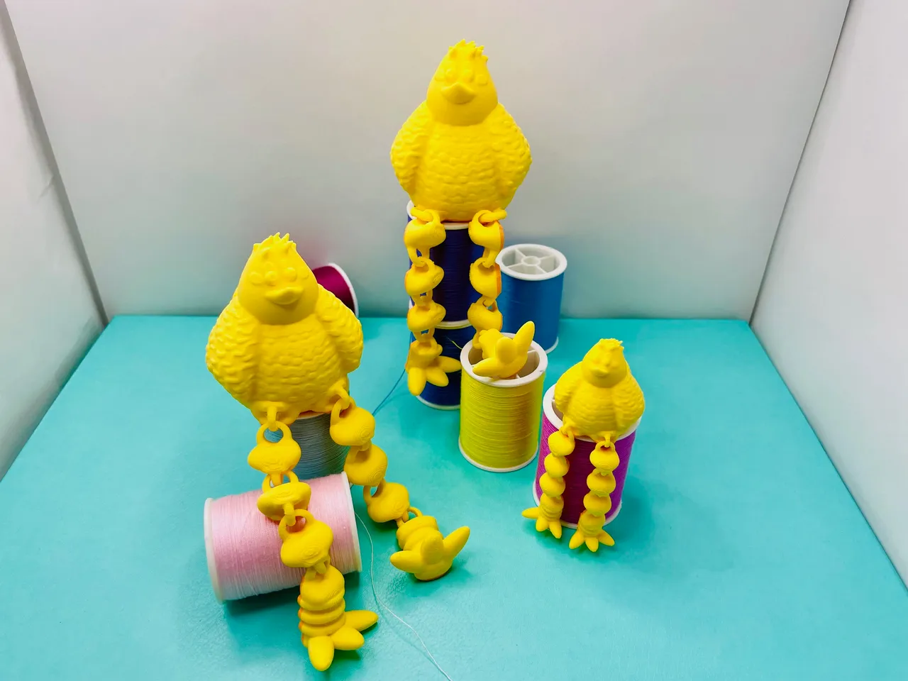 Flexi Leg Baby Chick by FunFam3D | Download free STL model | Printables.com