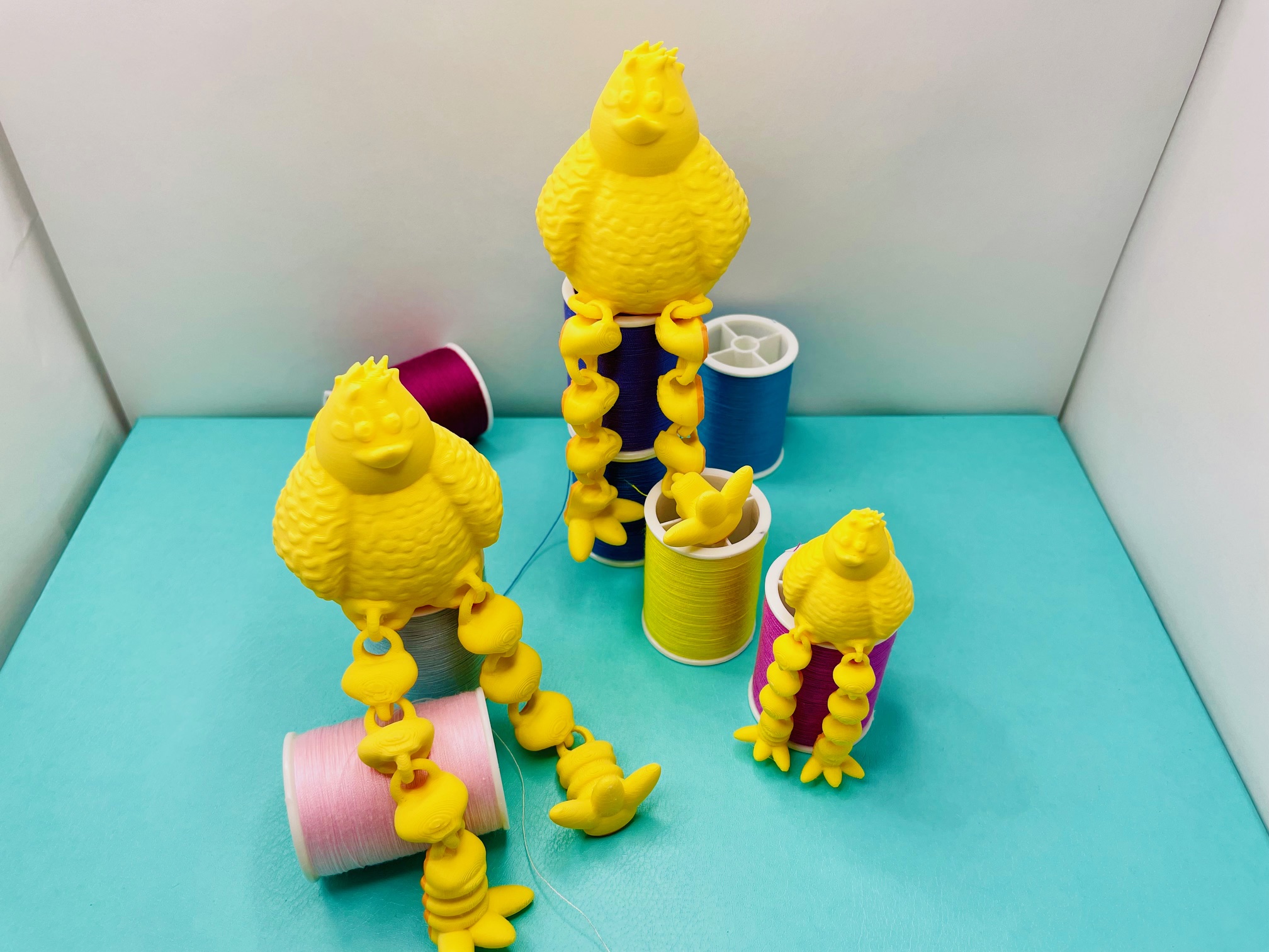 Flexi Leg Baby Chick by FunFam3D | Download free STL model | Printables.com