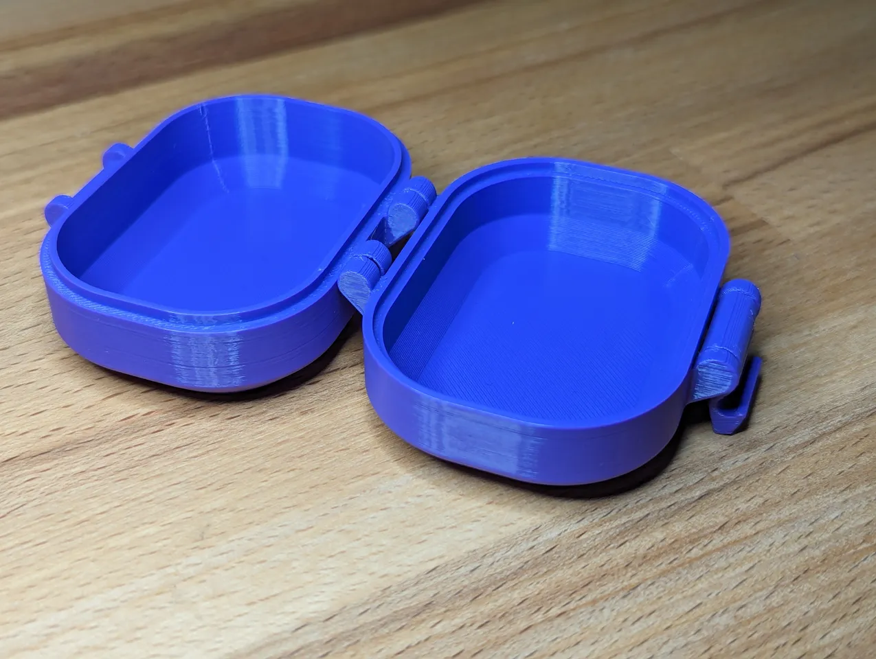 Latching Box, Parametric Print in Place by Windrose | Download free STL ...