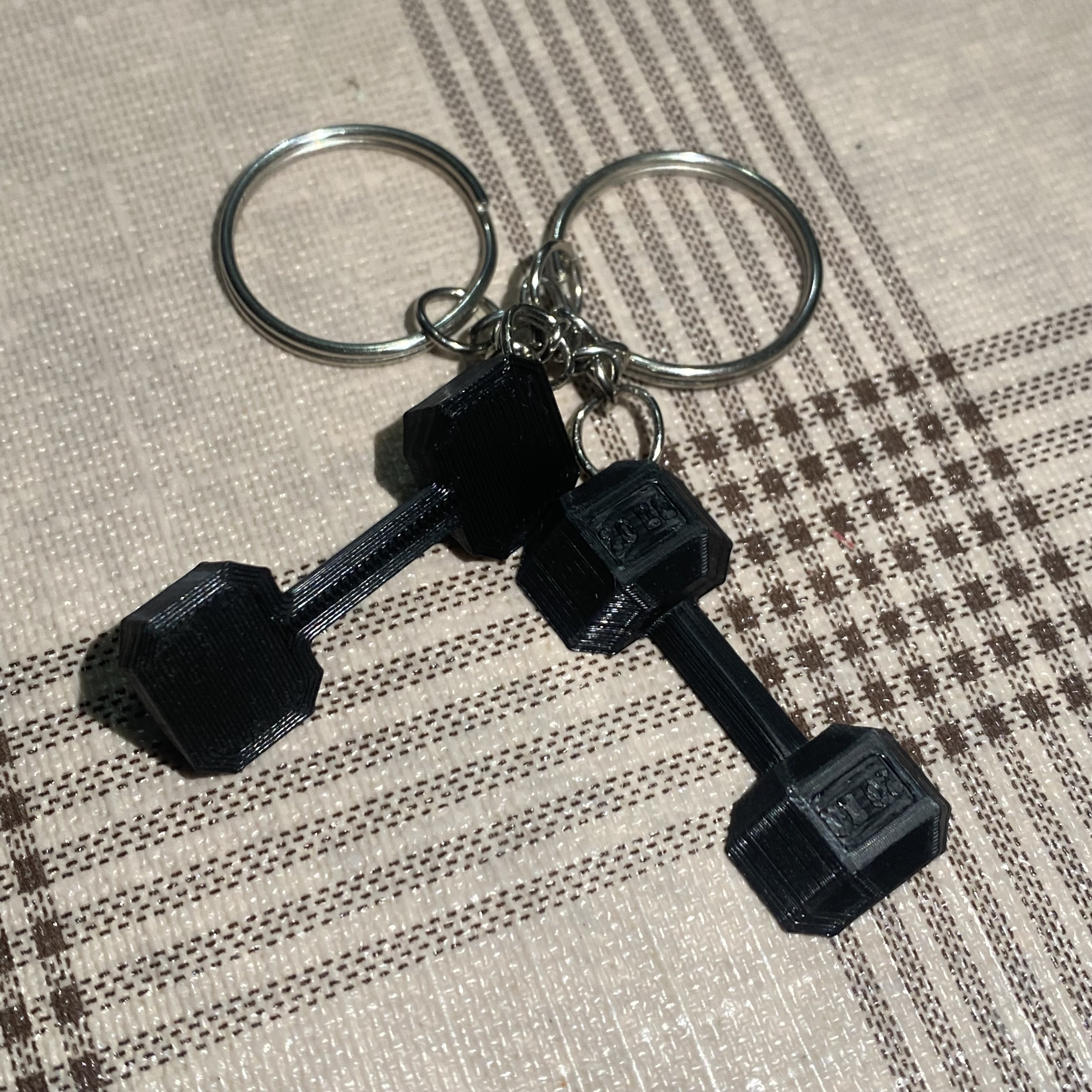 Llavero Mancuerna con Imán / Magnet Dumbbell Keychain by Empire 3D ...