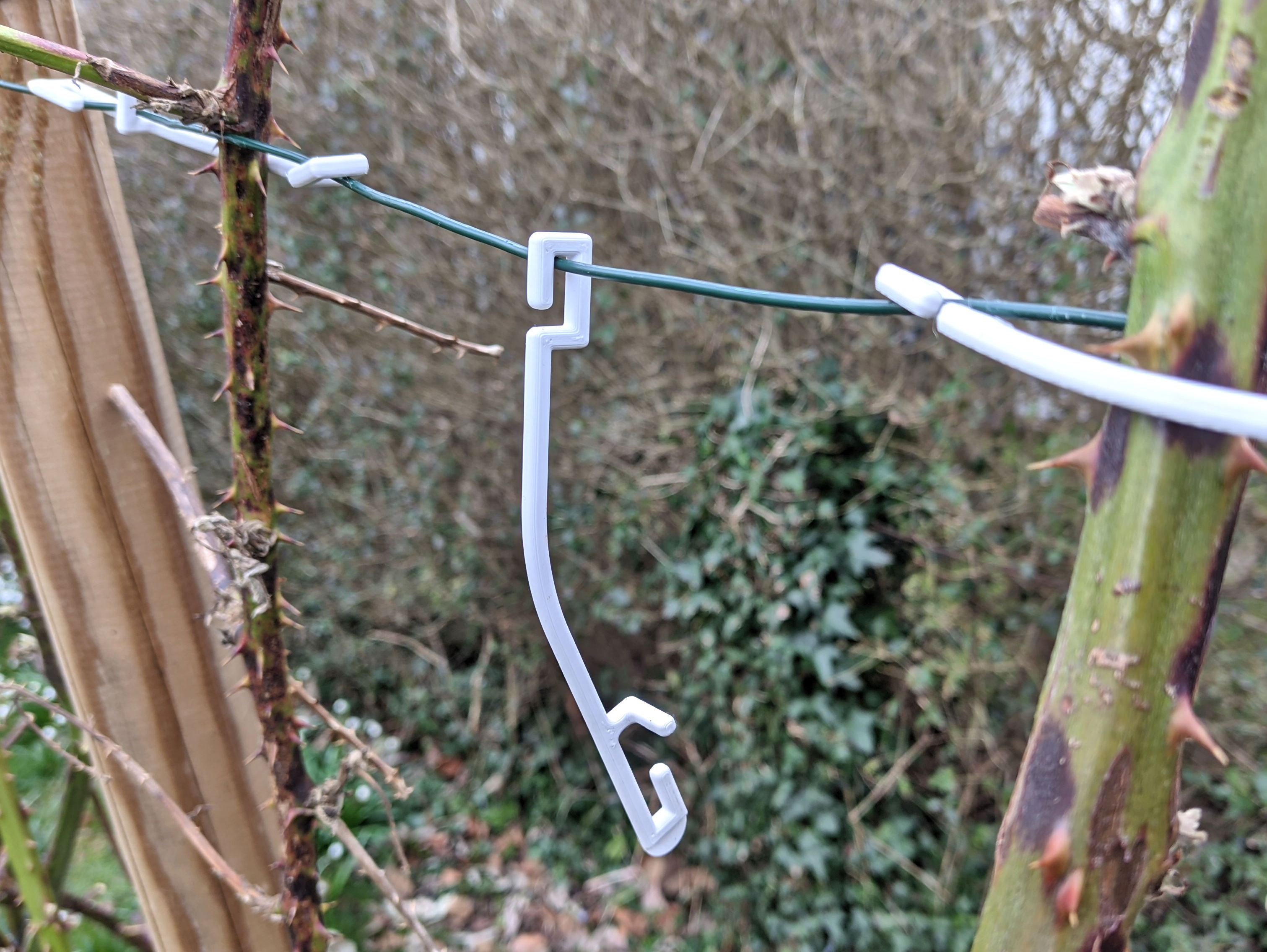 Trellis Clip for Orchards or Vineyards by buchnema | Download free STL ...