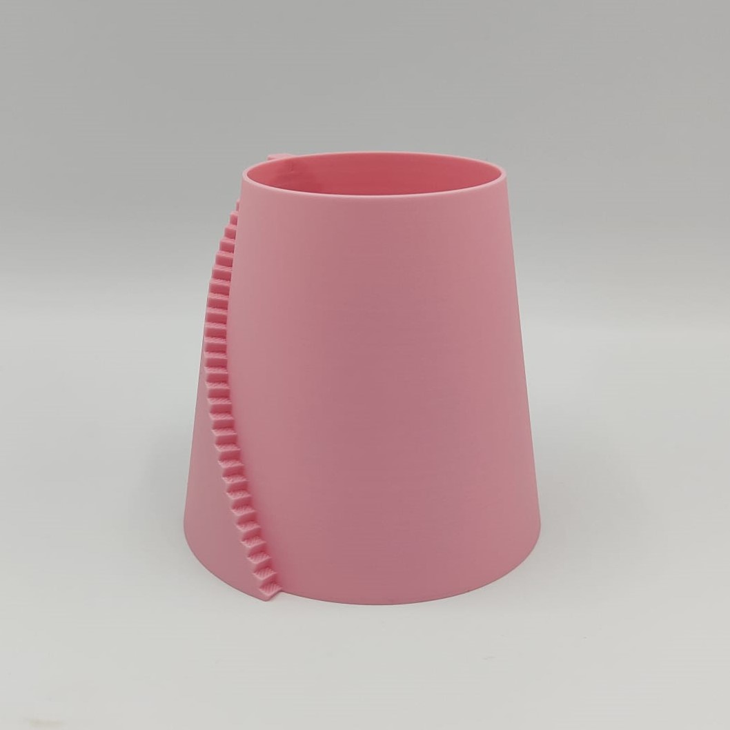 Rise and Fall Pots par Sparks3D | Téléchargez gratuitement un modèle ...
