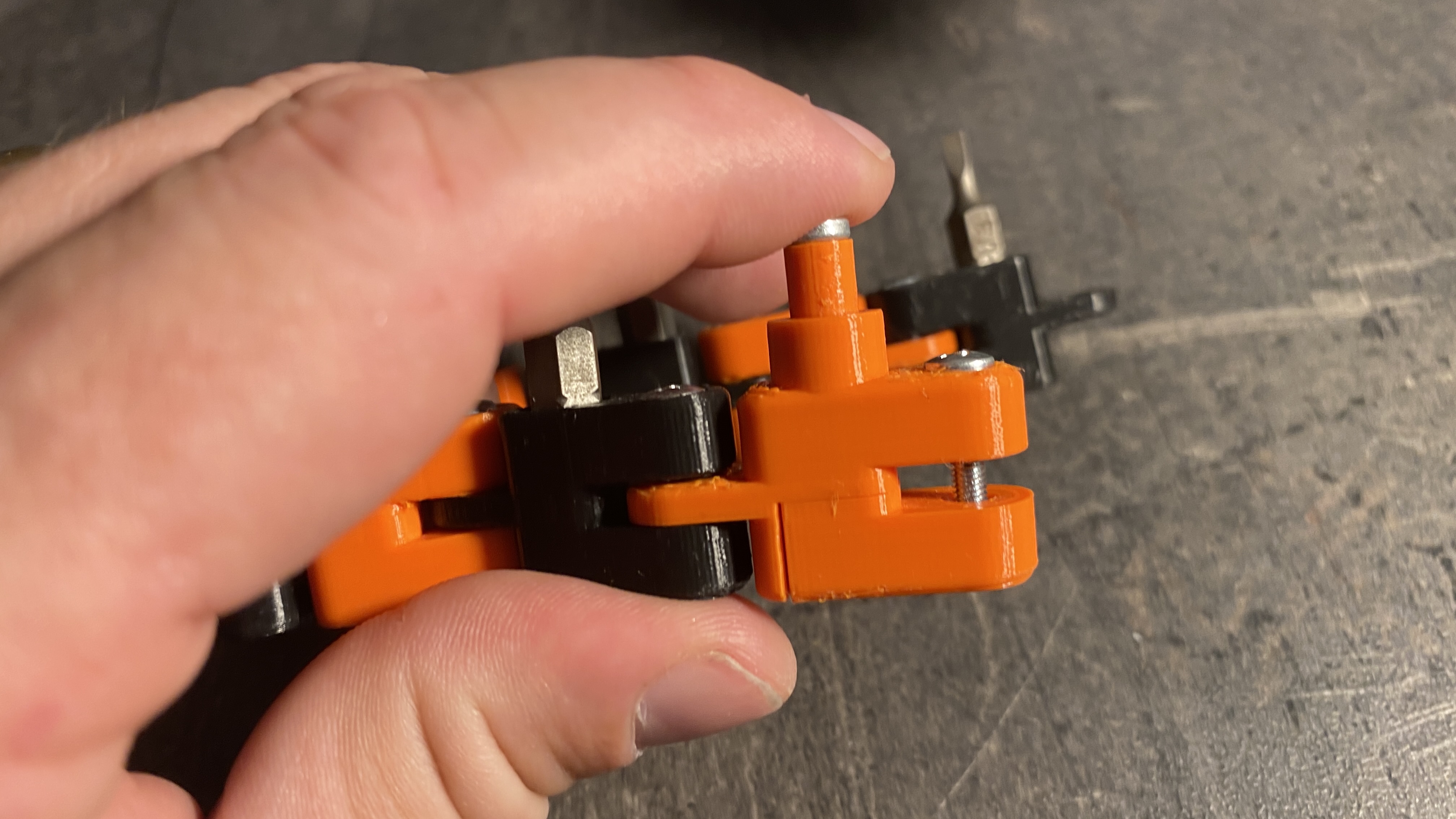 Bit bracelet by Dušan | Download free STL model | Printables.com
