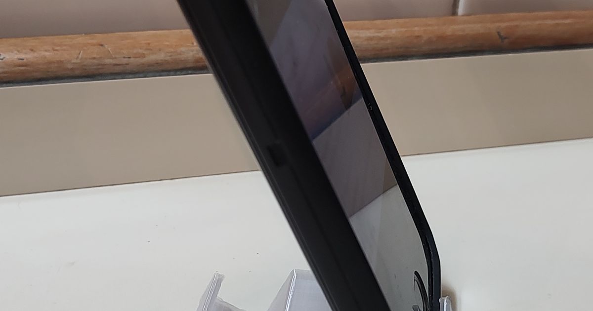 Portable phone base with 2 angles by Demian Ramos | Download free STL ...