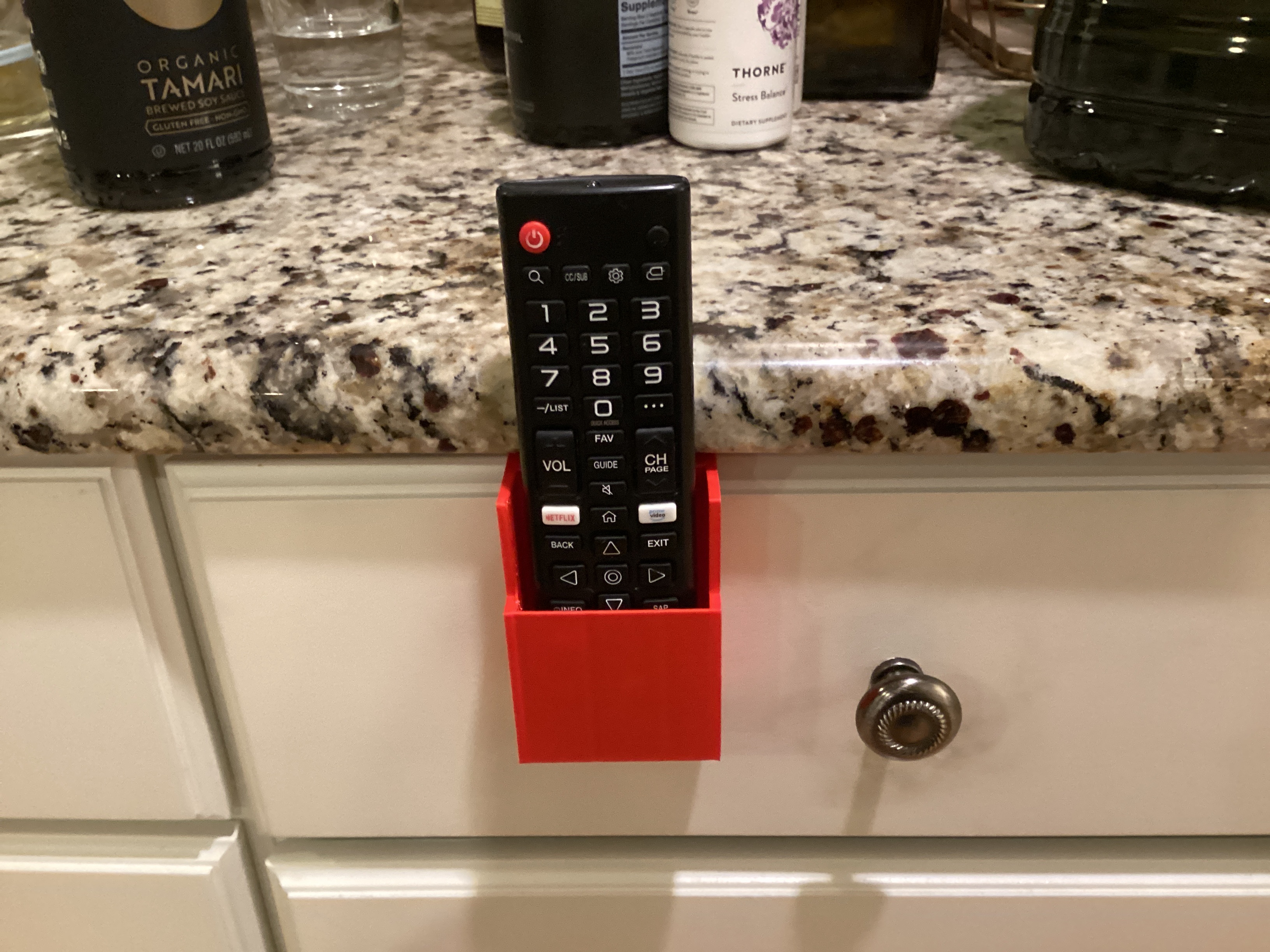phone/tv remote holder hook by Zach likes to print | Download free STL ...