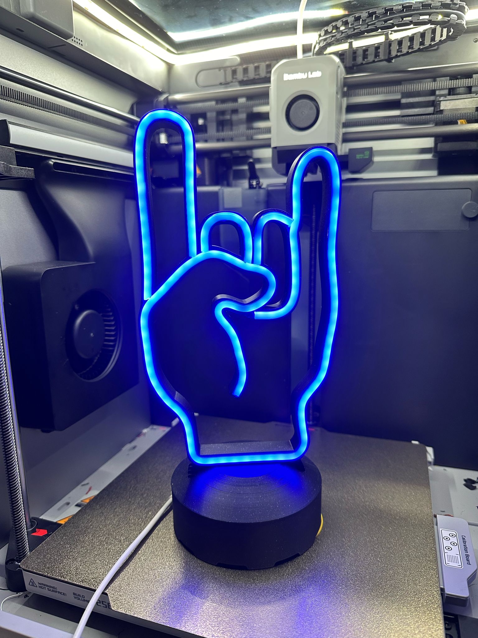 Metall Hand Desktop LED Neon Lamp by Andreas | Download free STL model ...
