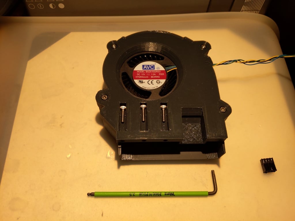 NVIDIA Tesla P40 Radial fan shroud par neophrema | Téléchargez ...