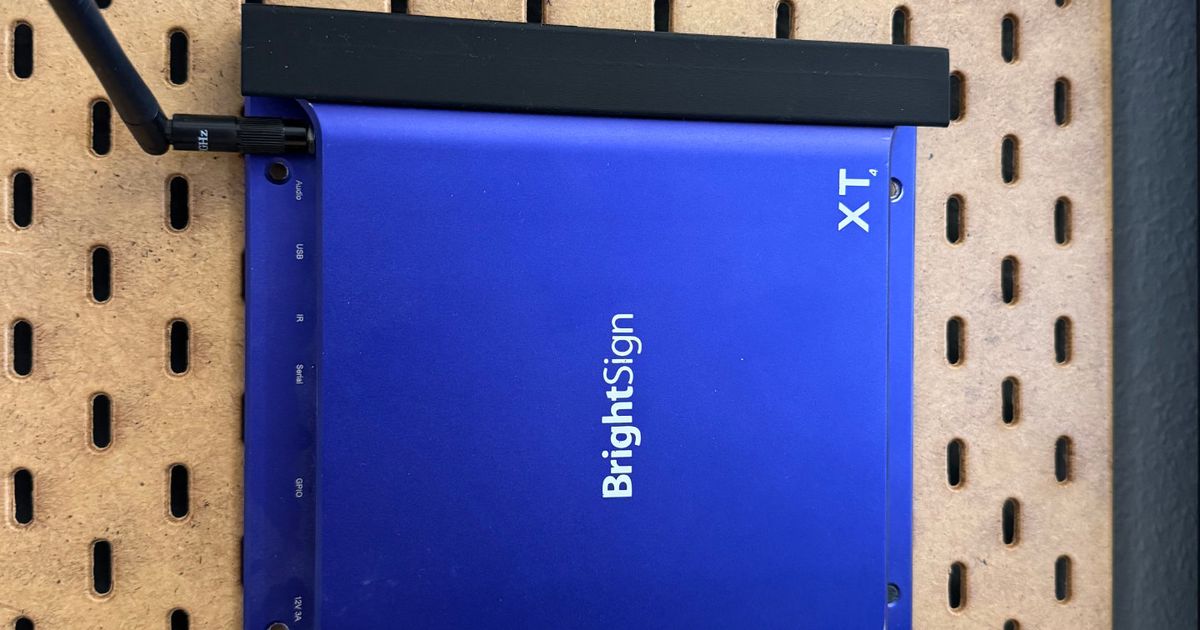 BrightSign Skadis Mount by WuGGu | Download free STL model | Printables.com