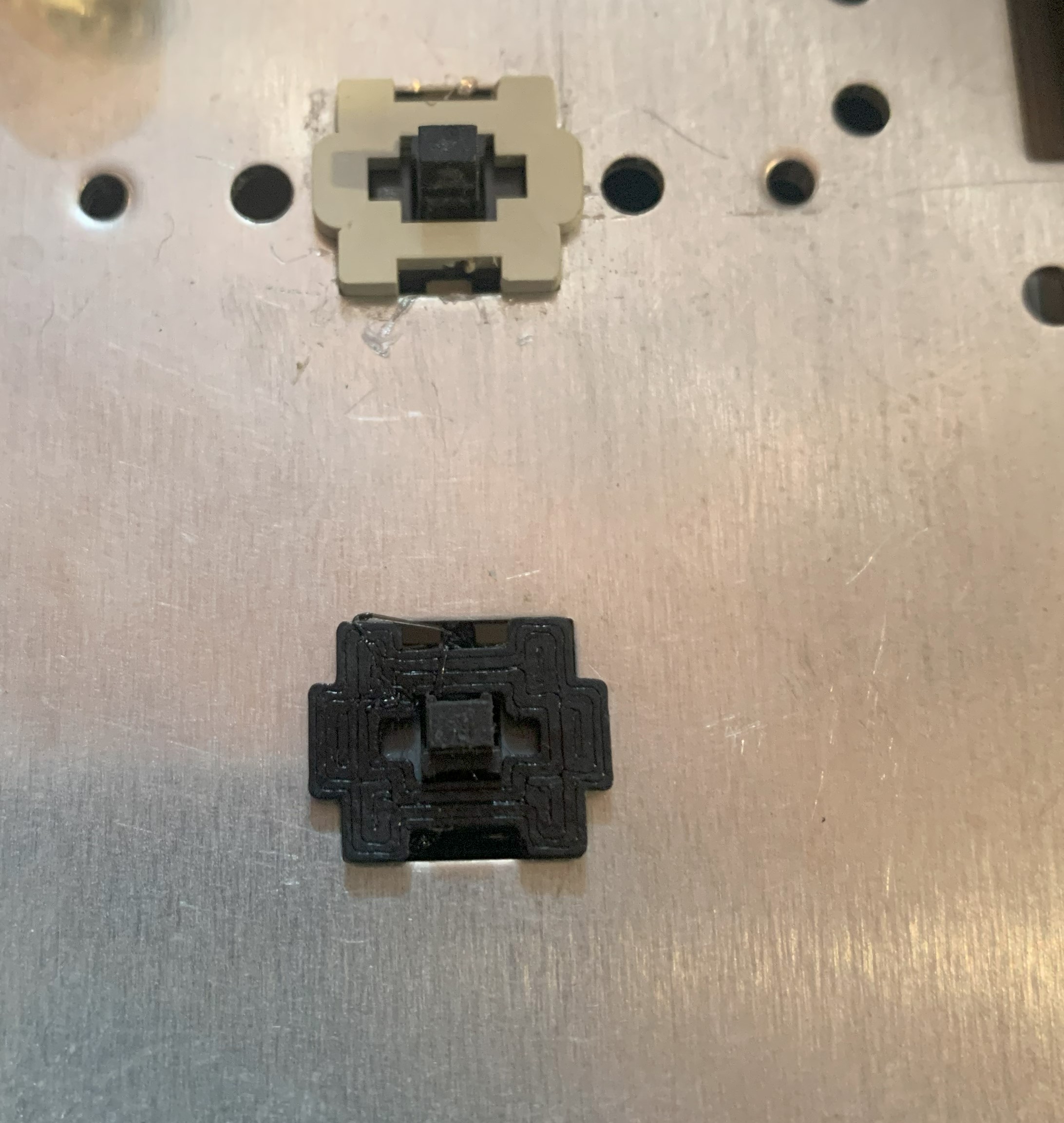 Lian Li PC-65 Power/Reset Button Clip by David Bullock | Download free ...